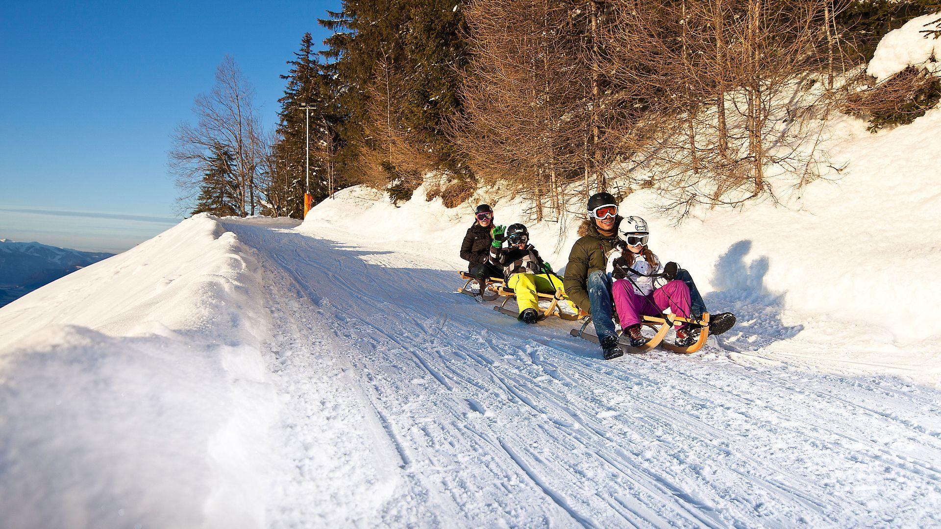 Winter Fun Wallpapers - Top Free Winter Fun Backgrounds - WallpaperAccess