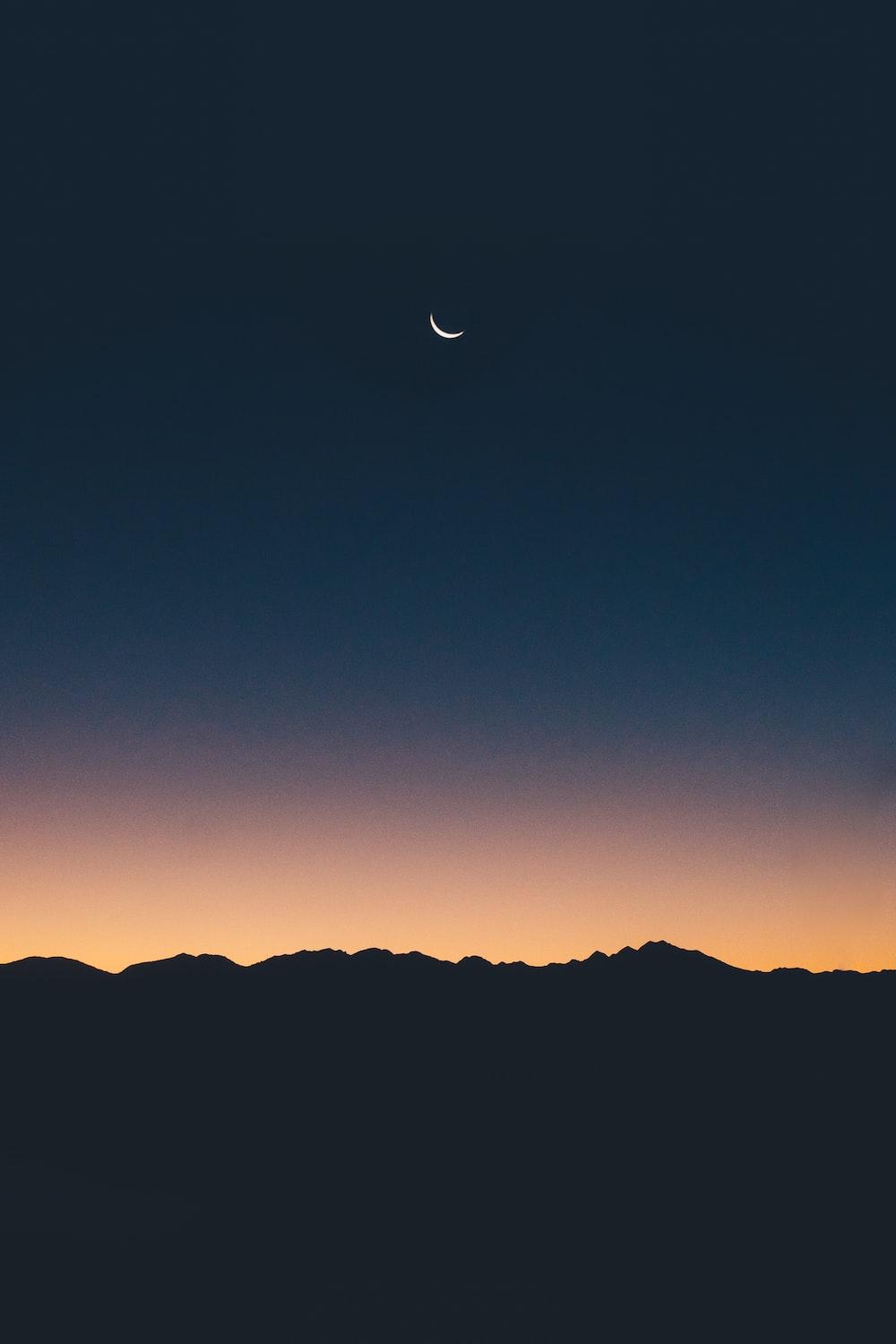 Golden Moon Wallpapers - Top Free Golden Moon Backgrounds - WallpaperAccess