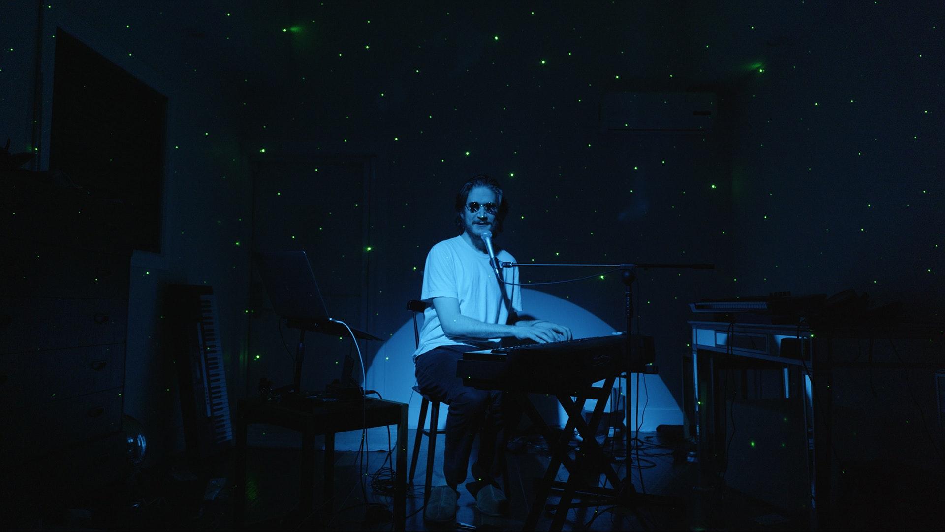 Bo Burnham Wallpapers - Top Free Bo Burnham Backgrounds - WallpaperAccess