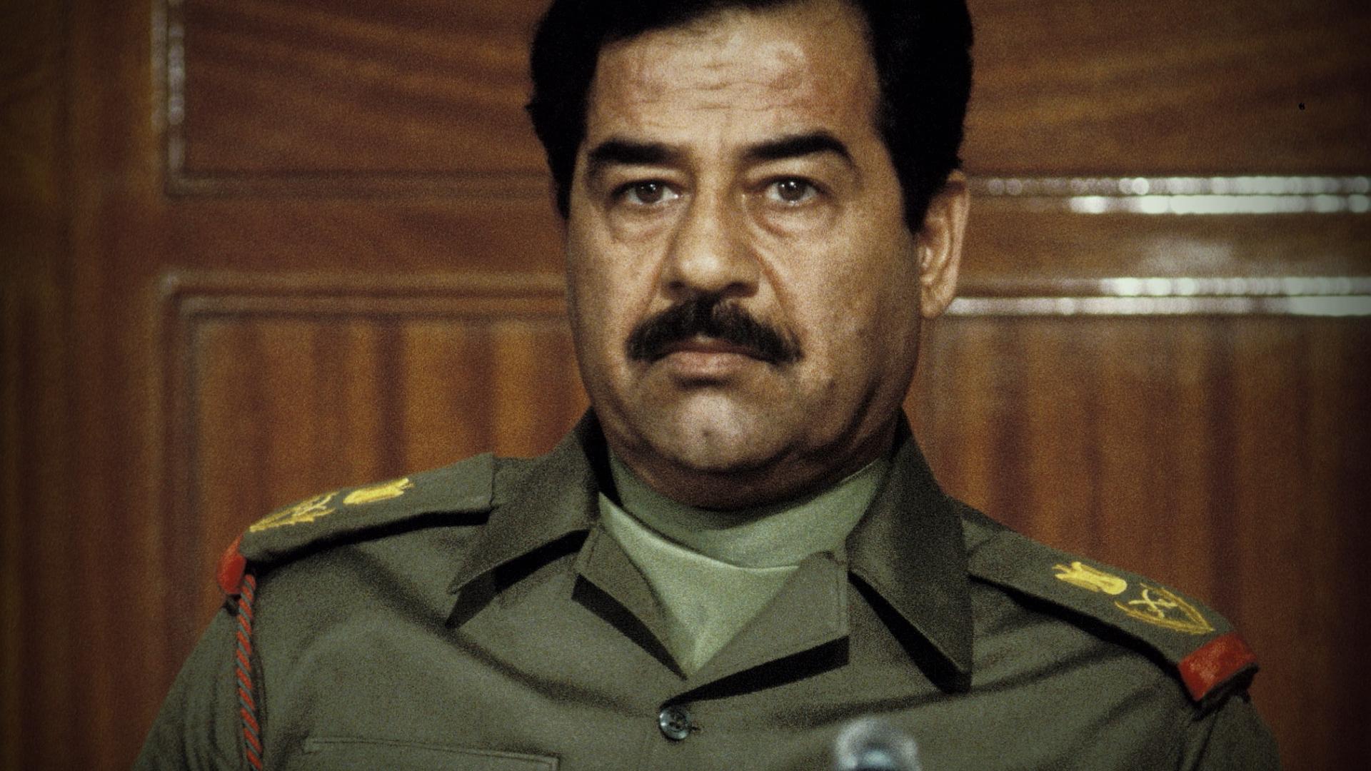 Saddam Hussein Wallpapers - Top Free Saddam Hussein Backgrounds ...