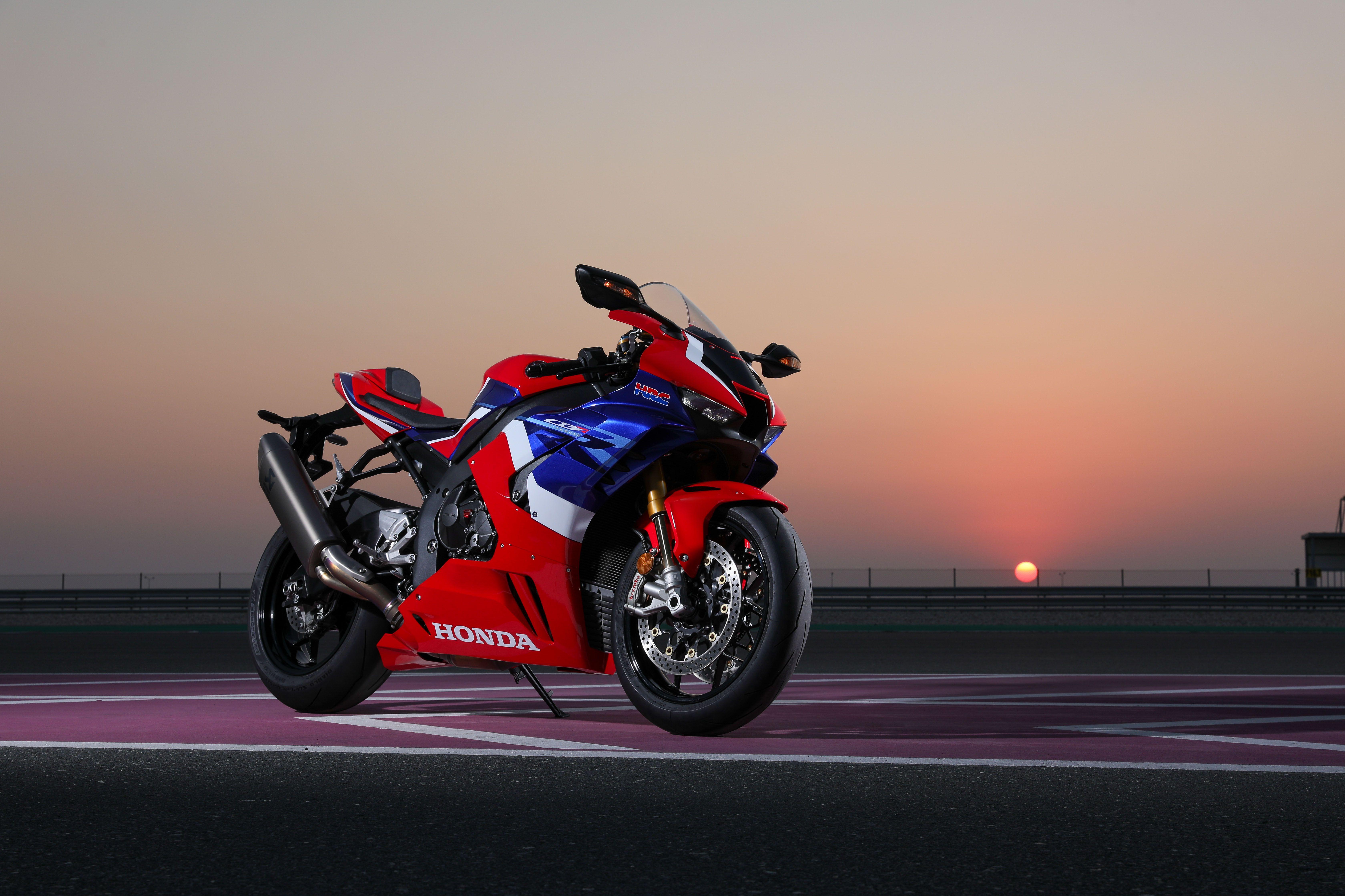 Honda CBR1000RR-R SP Fireblade Wallpapers - Top Free Honda CBR1000RR-R ...