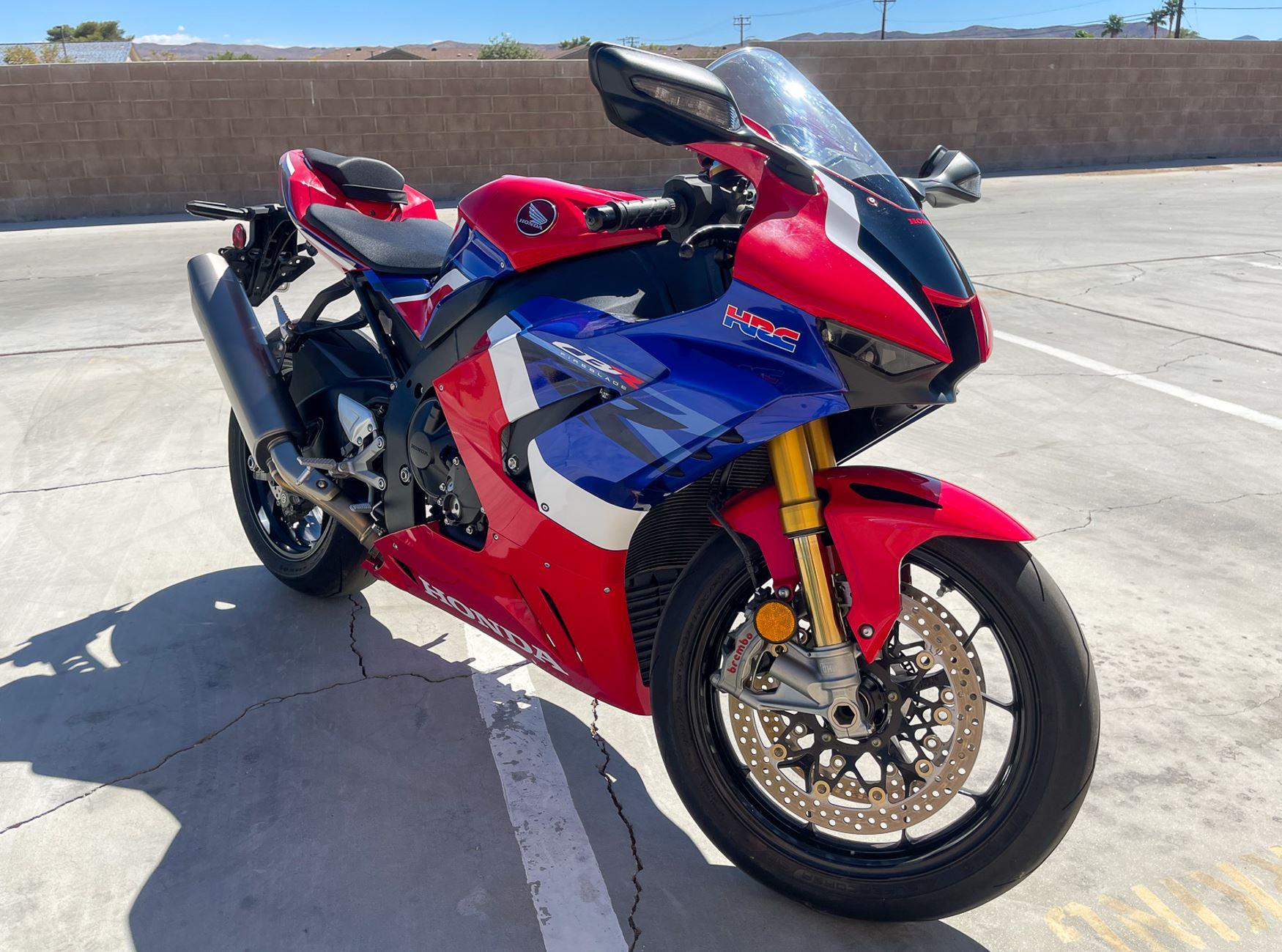 Honda CBR1000RR-R SP Fireblade Wallpapers - Top Free Honda CBR1000RR-R ...