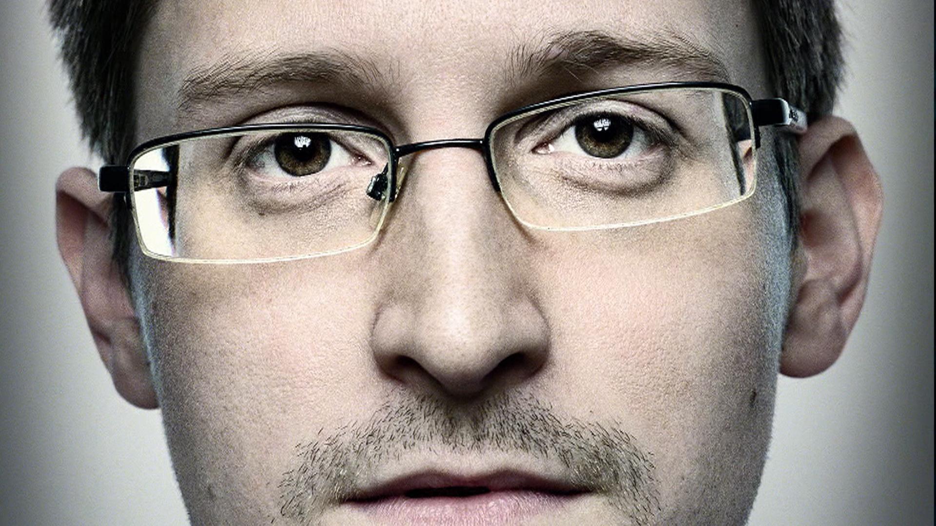 Edward Snowden Wallpapers - Top Free Edward Snowden Backgrounds ...