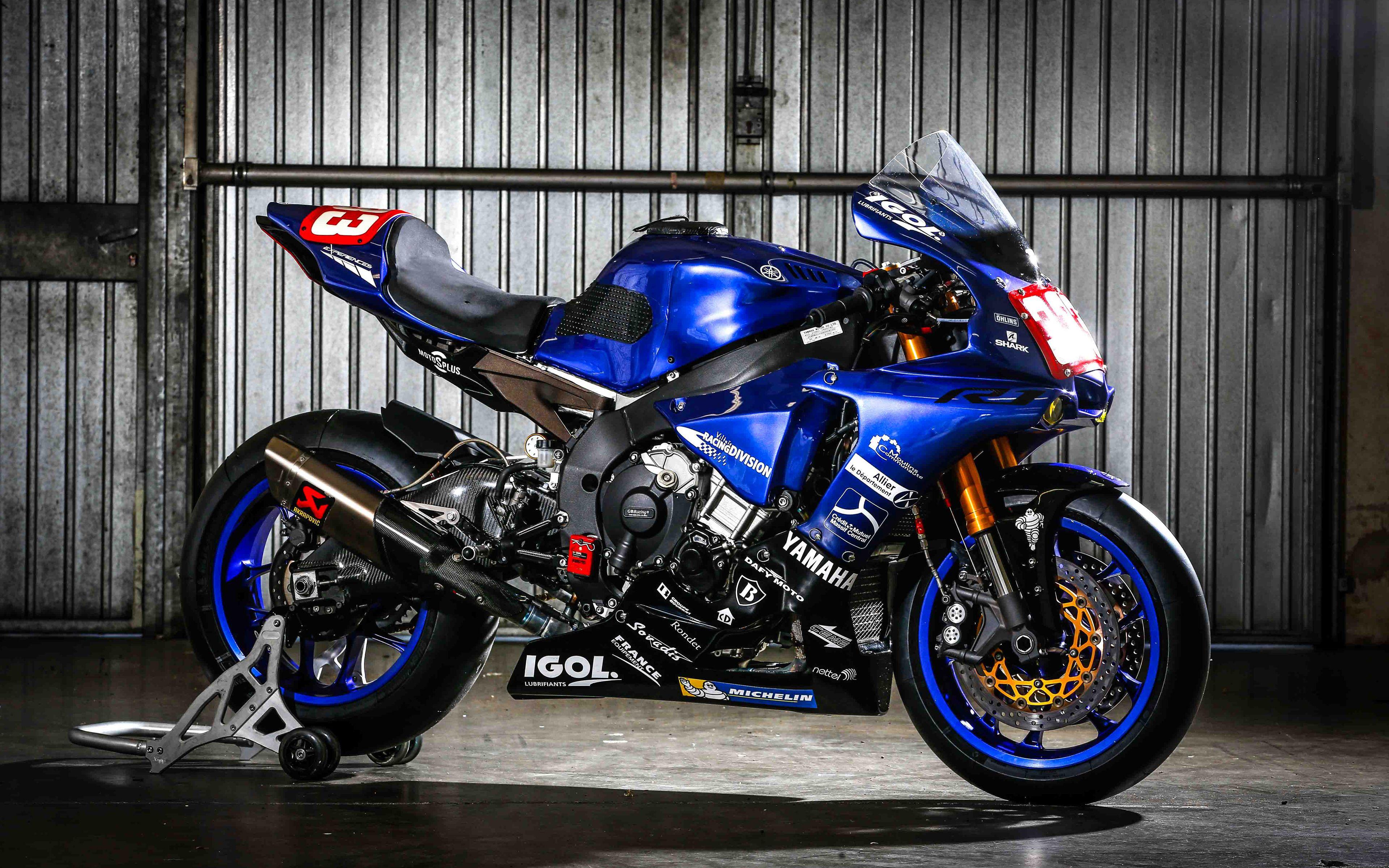 Yamaha R1 Akrapovic Wallpapers - Top Free Yamaha R1 Akrapovic ...