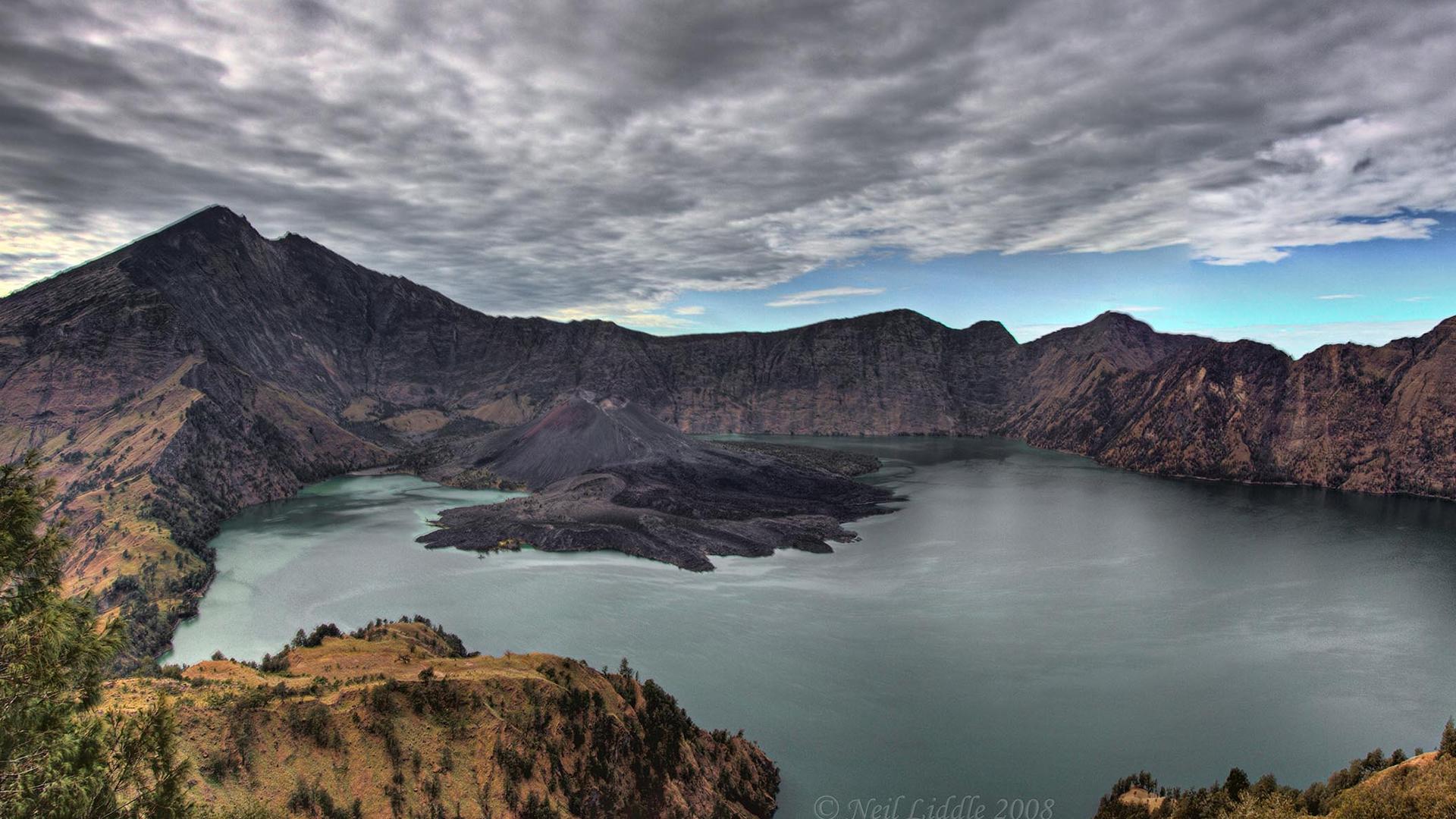 Mount Rinjani Wallpapers - Top Free Mount Rinjani Backgrounds ...