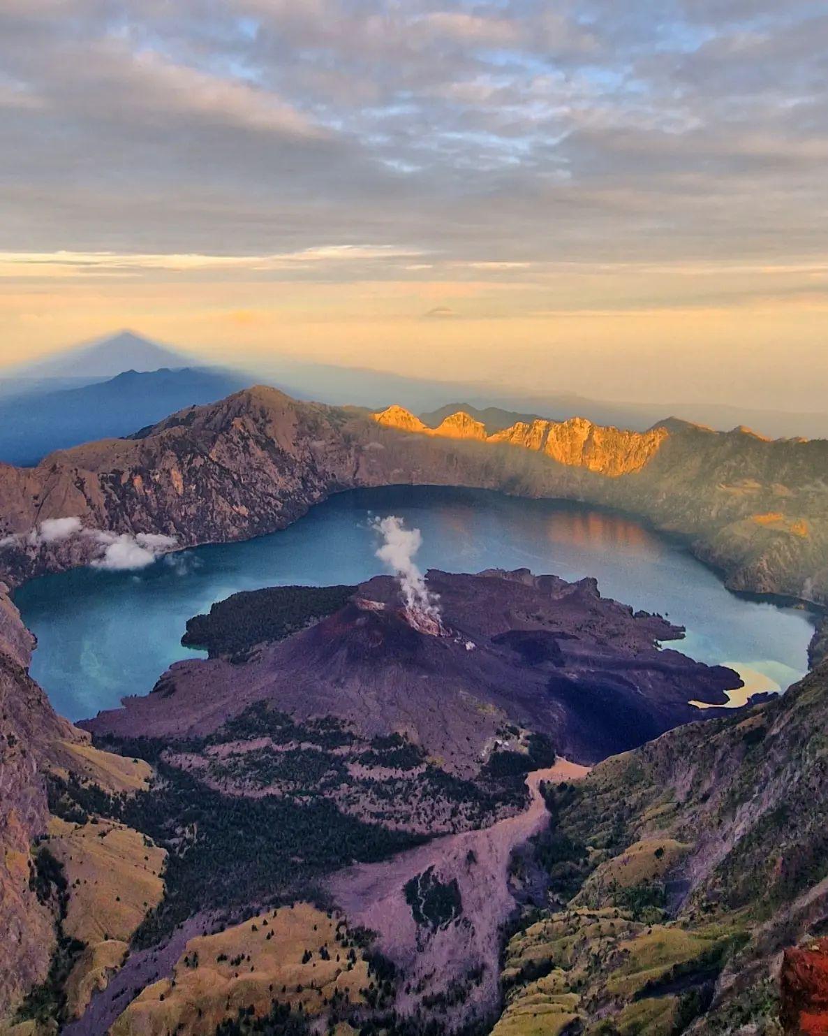 Mount Rinjani Wallpapers - Top Free Mount Rinjani Backgrounds ...