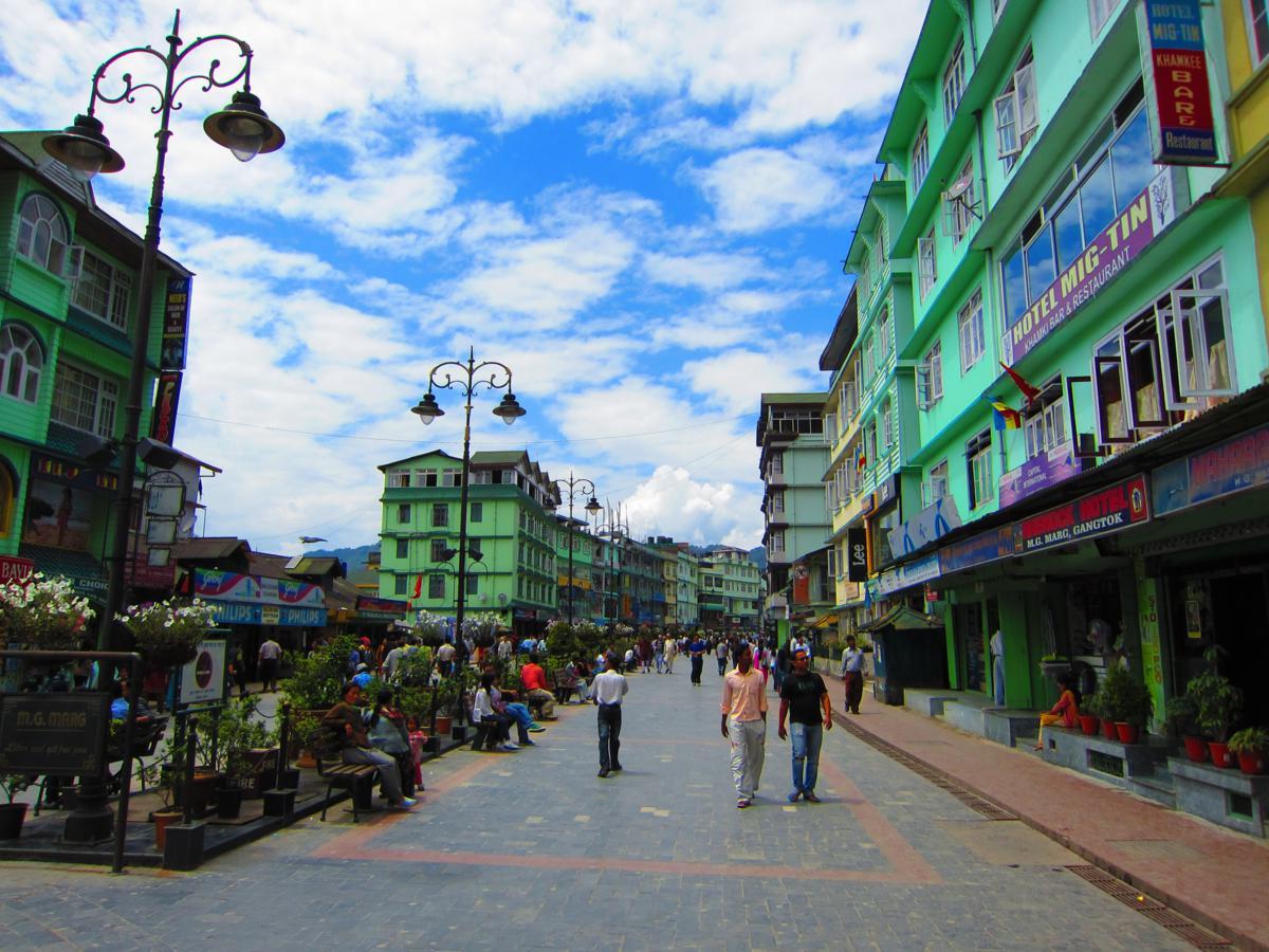 Gangtok Wallpapers - Top Free Gangtok Backgrounds - WallpaperAccess