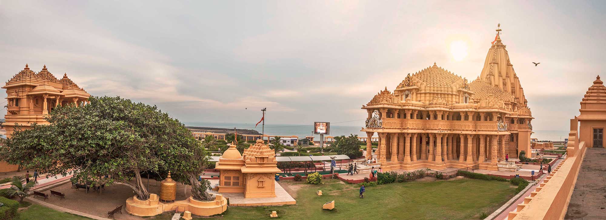 Somnath Temple Wallpapers - Top Free Somnath Temple Backgrounds ...