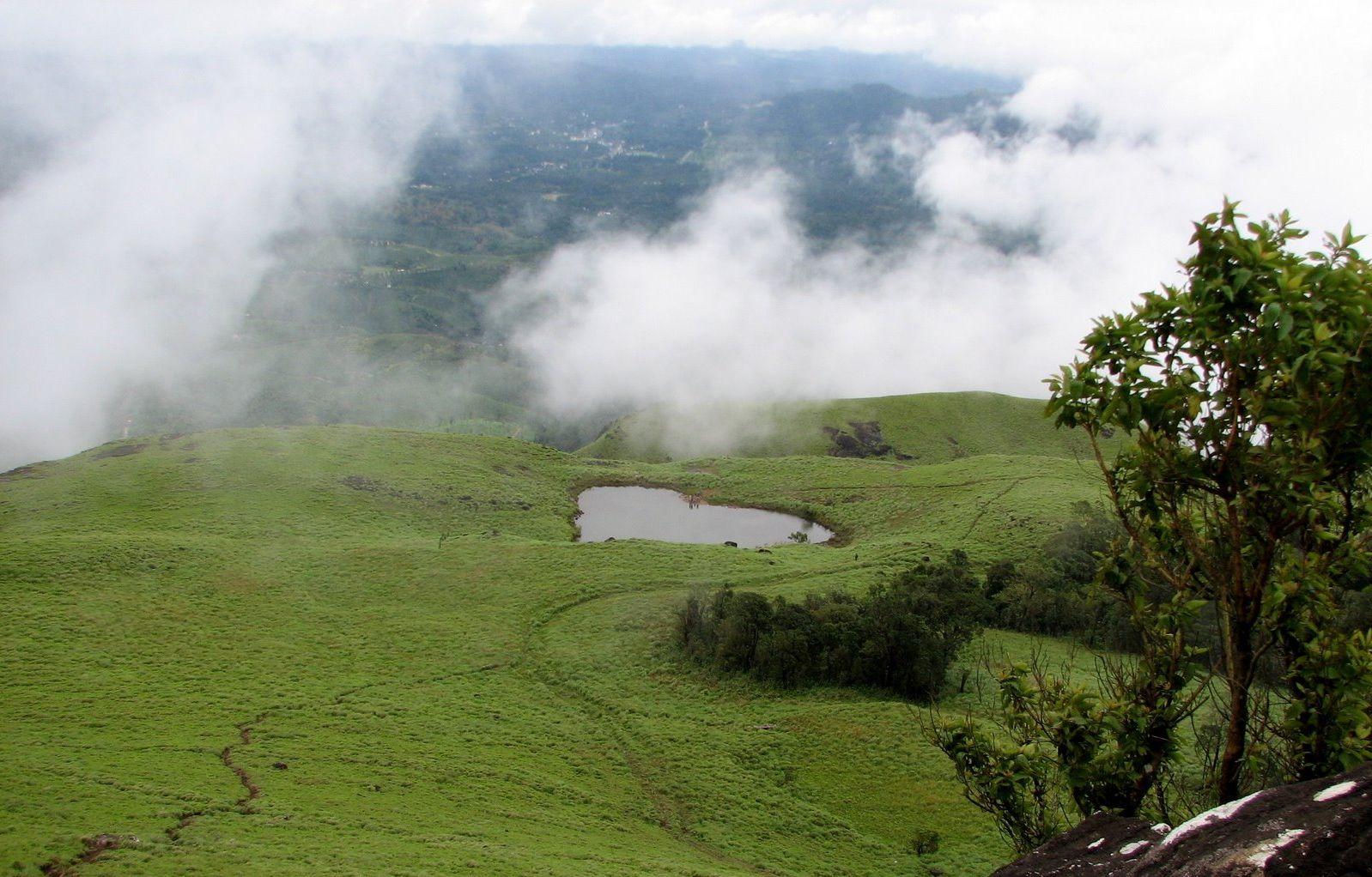 Wayanad Wallpapers - Top Free Wayanad Backgrounds - WallpaperAccess
