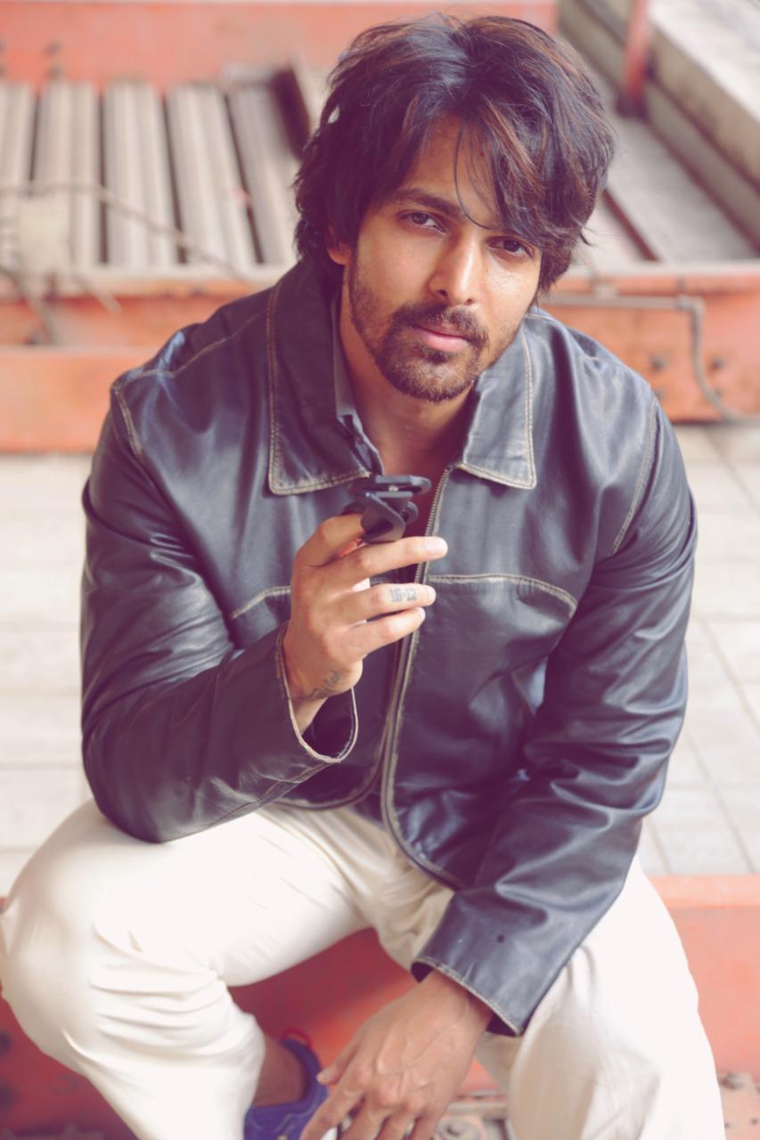 Harshvardhan Rane Wallpapers - Top Free Harshvardhan Rane Backgrounds ...