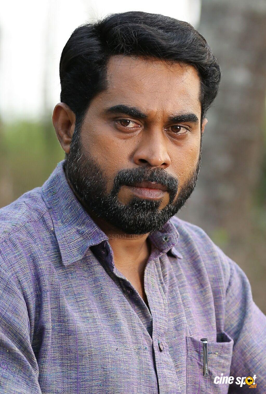 Suraj Venjaramoodu Wallpapers - Top Free Suraj Venjaramoodu Backgrounds ...
