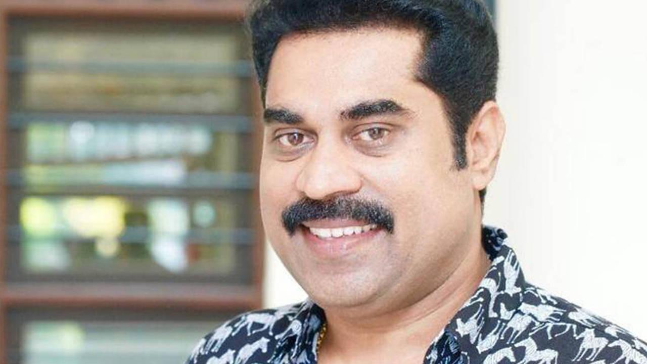 Suraj Venjaramoodu Wallpapers - Top Free Suraj Venjaramoodu Backgrounds ...