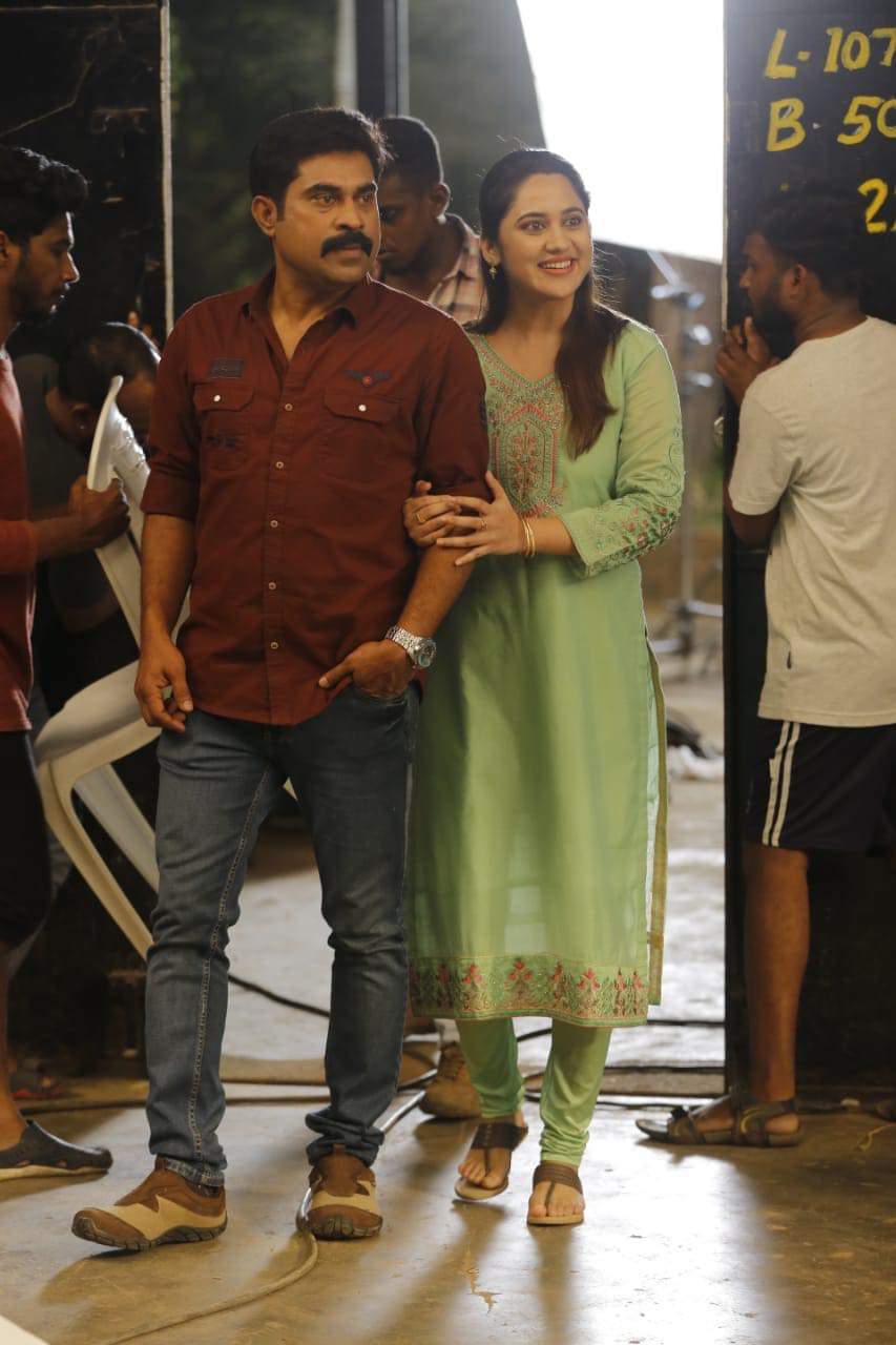 Suraj Venjaramoodu Wallpapers - Top Free Suraj Venjaramoodu Backgrounds ...