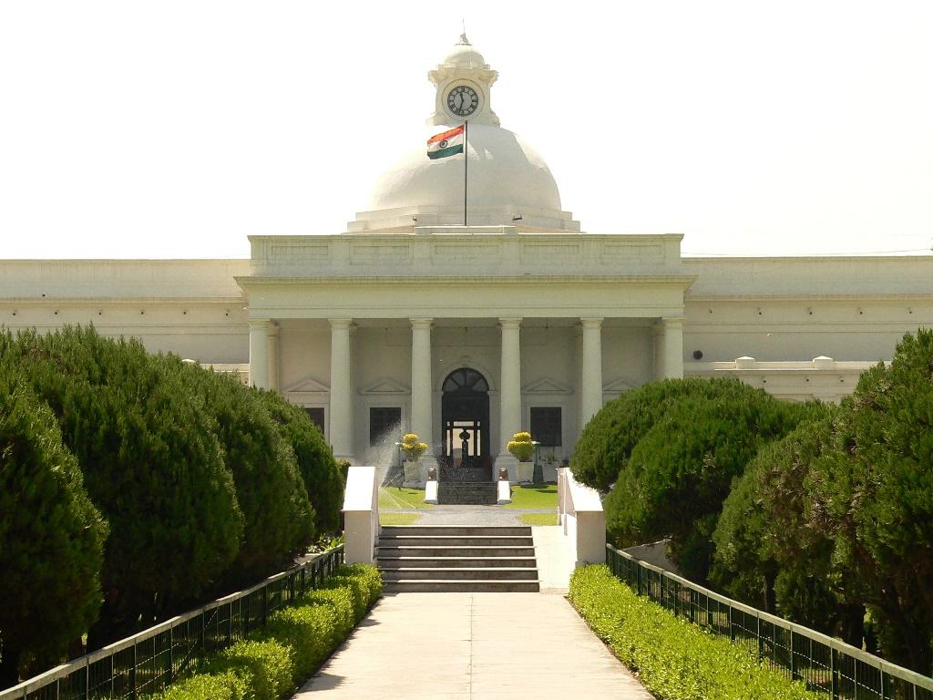 Iit Roorkee Wallpapers - Top Free Iit Roorkee Backgrounds - WallpaperAccess