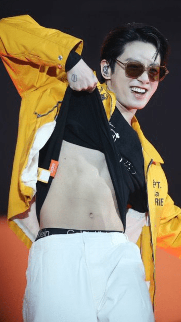 Jungkook Abs Wallpapers - Top Free Jungkook Abs Backgrounds - WallpaperAccess
