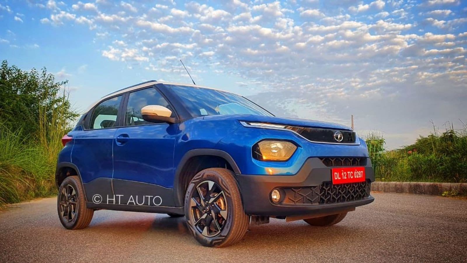 Tata Punch Wallpapers - Top Free Tata Punch Backgrounds - WallpaperAccess