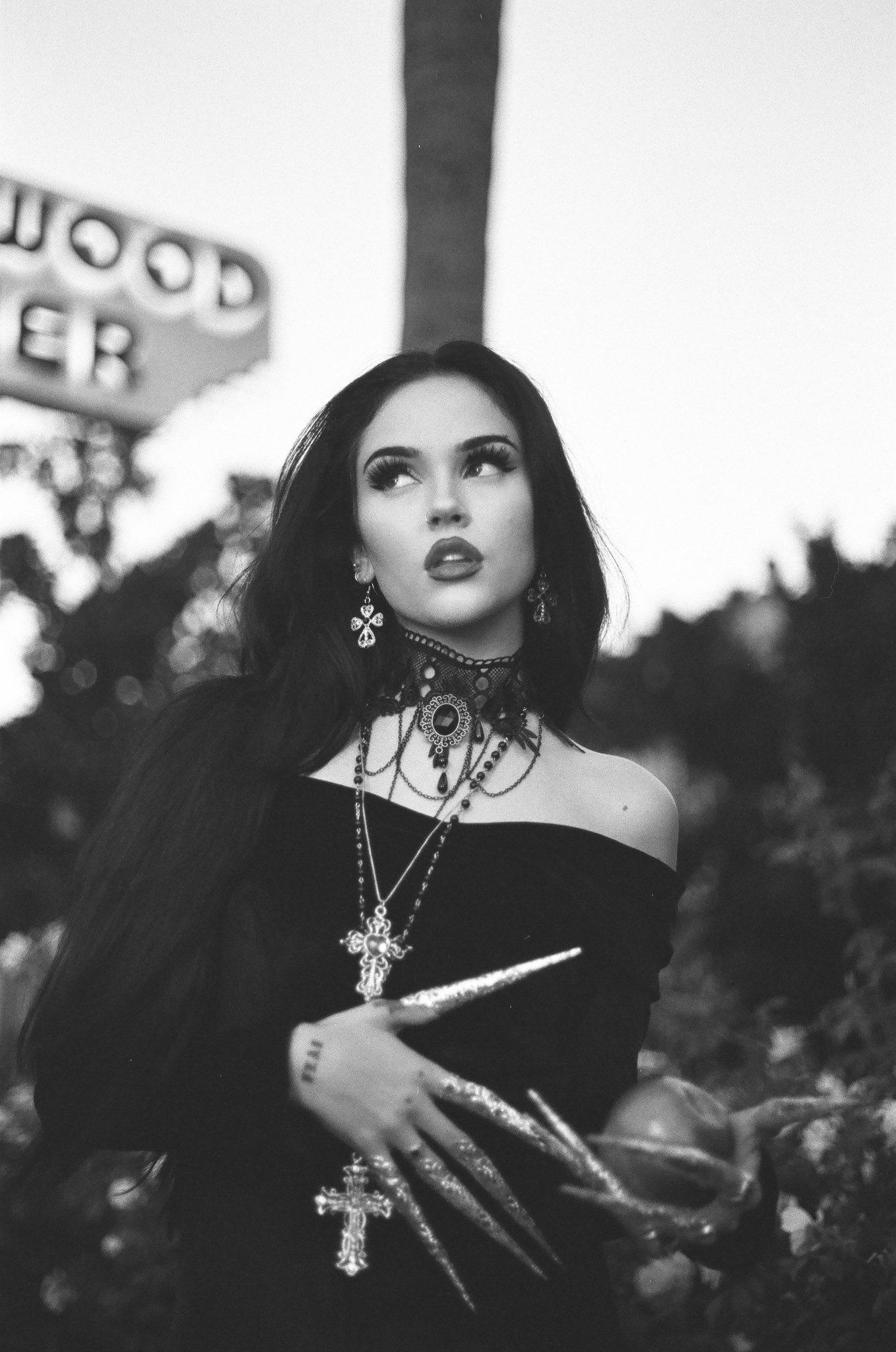 Maggie Lindemann Wallpapers - Top Free Maggie Lindemann Backgrounds ...