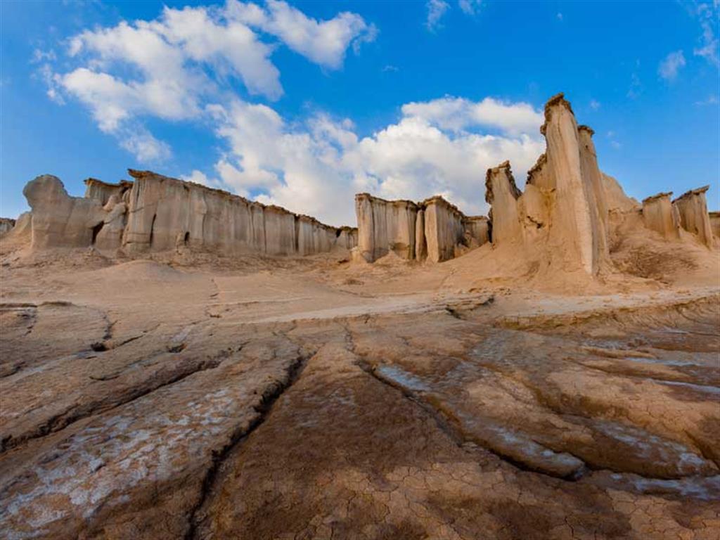 Qeshm Wallpapers - Top Free Qeshm Backgrounds - WallpaperAccess