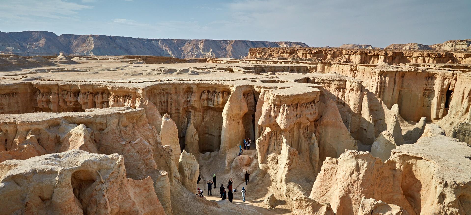 Qeshm Wallpapers - Top Free Qeshm Backgrounds - WallpaperAccess