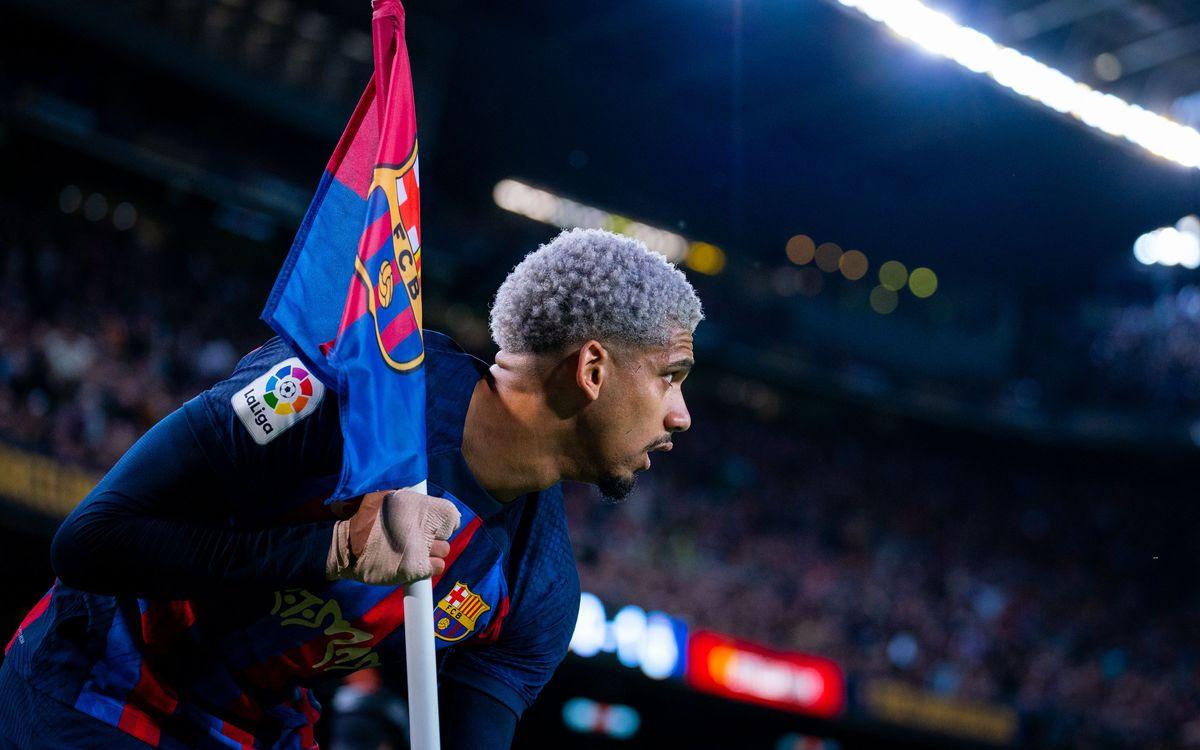 Ronald Araujo Wallpapers - Top Free Ronald Araujo Backgrounds ...