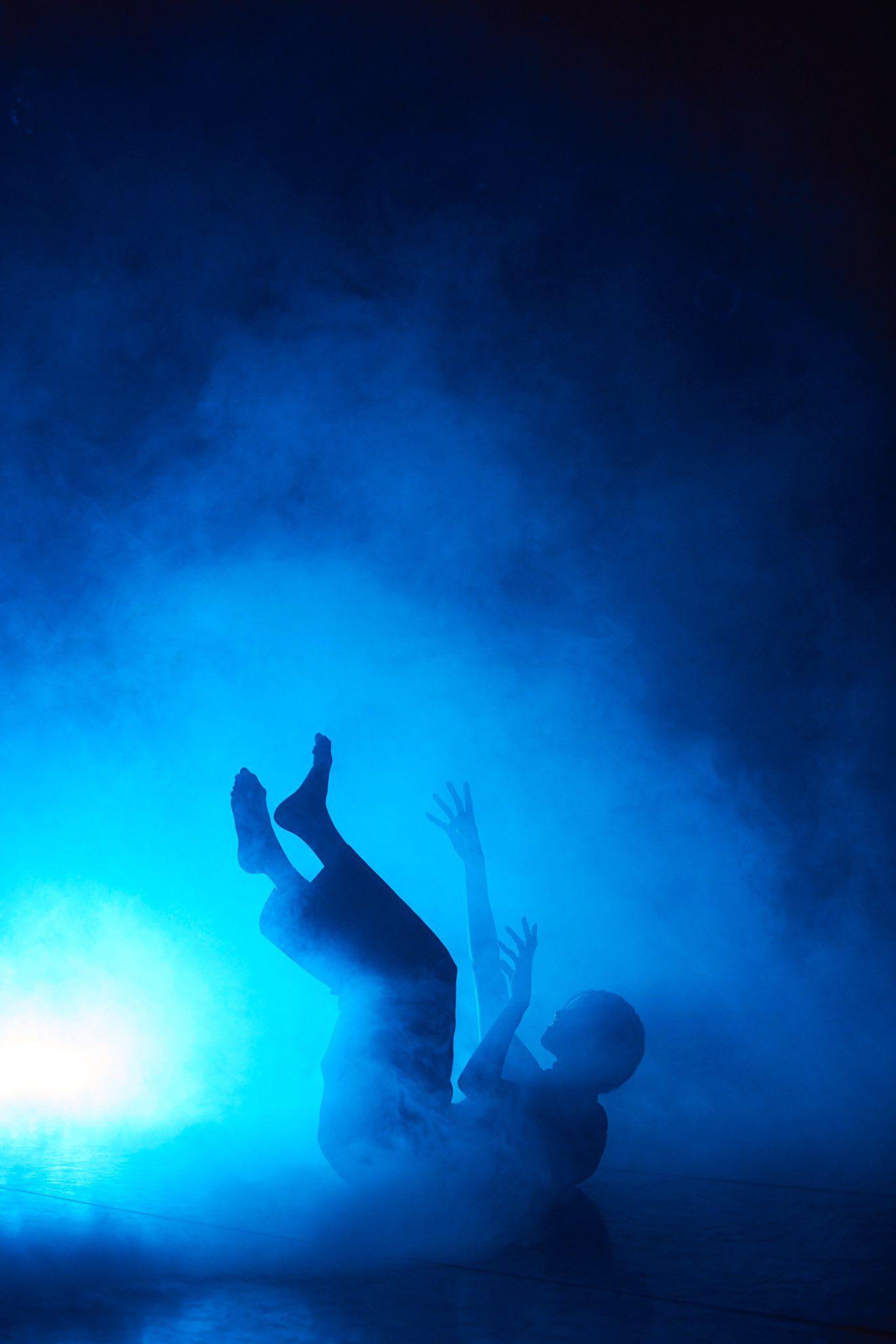 Falling Down Wallpapers - Top Free Falling Down Backgrounds ...