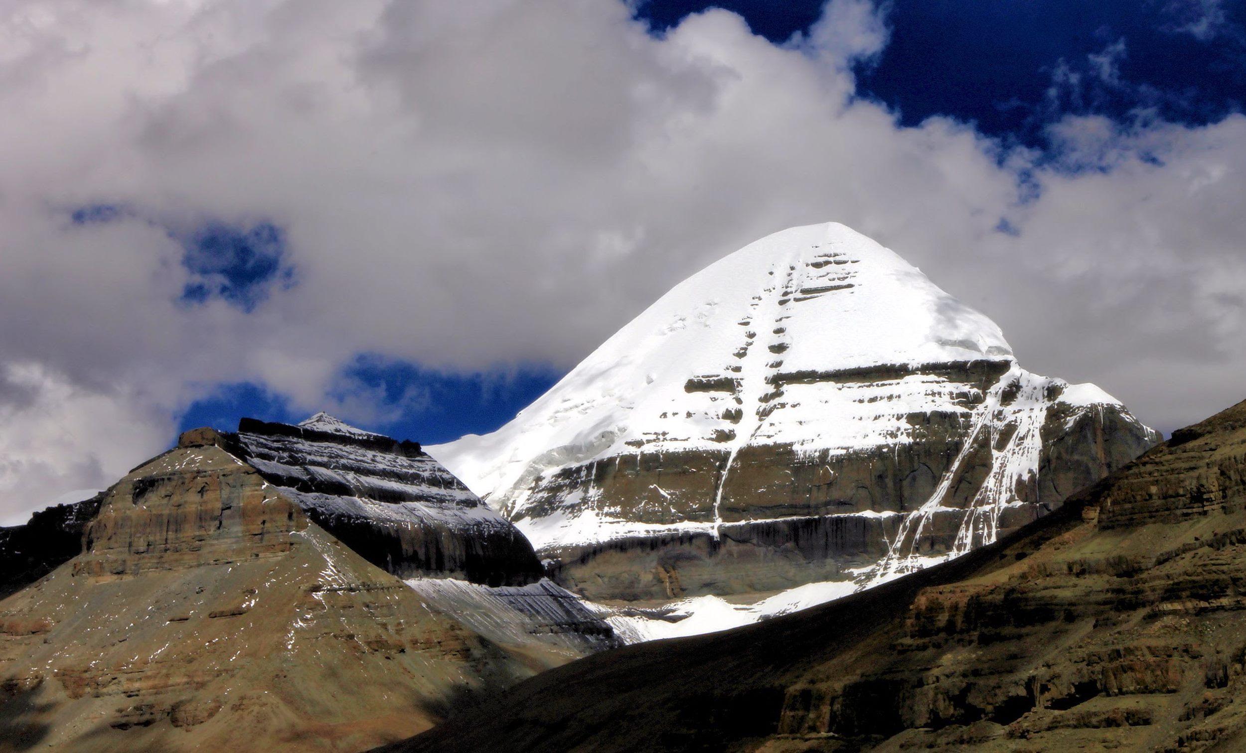 Kailash Parbat Wallpapers - Top Free Kailash Parbat Backgrounds ...