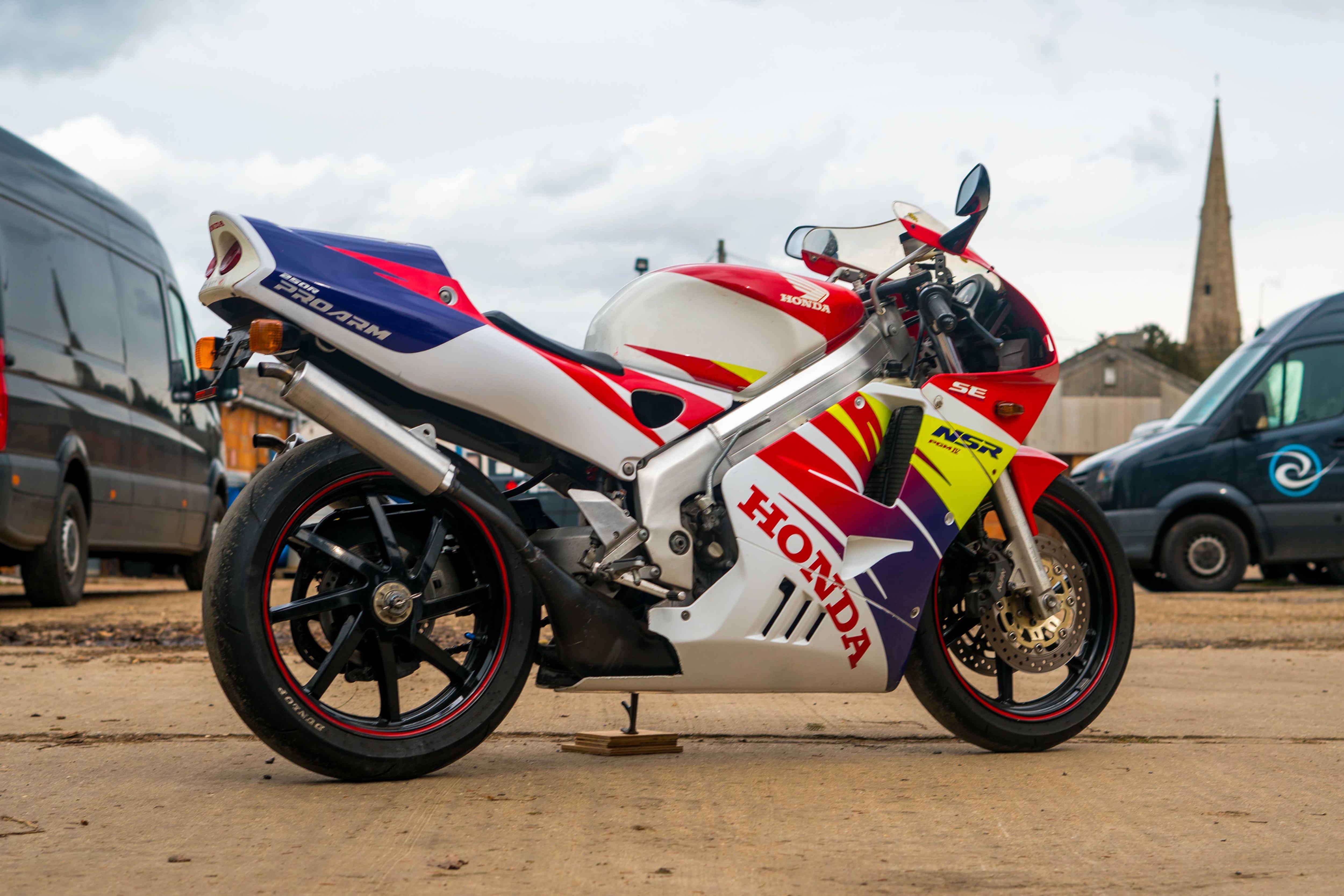 Honda NSR Wallpapers - Top Free Honda NSR Backgrounds - WallpaperAccess