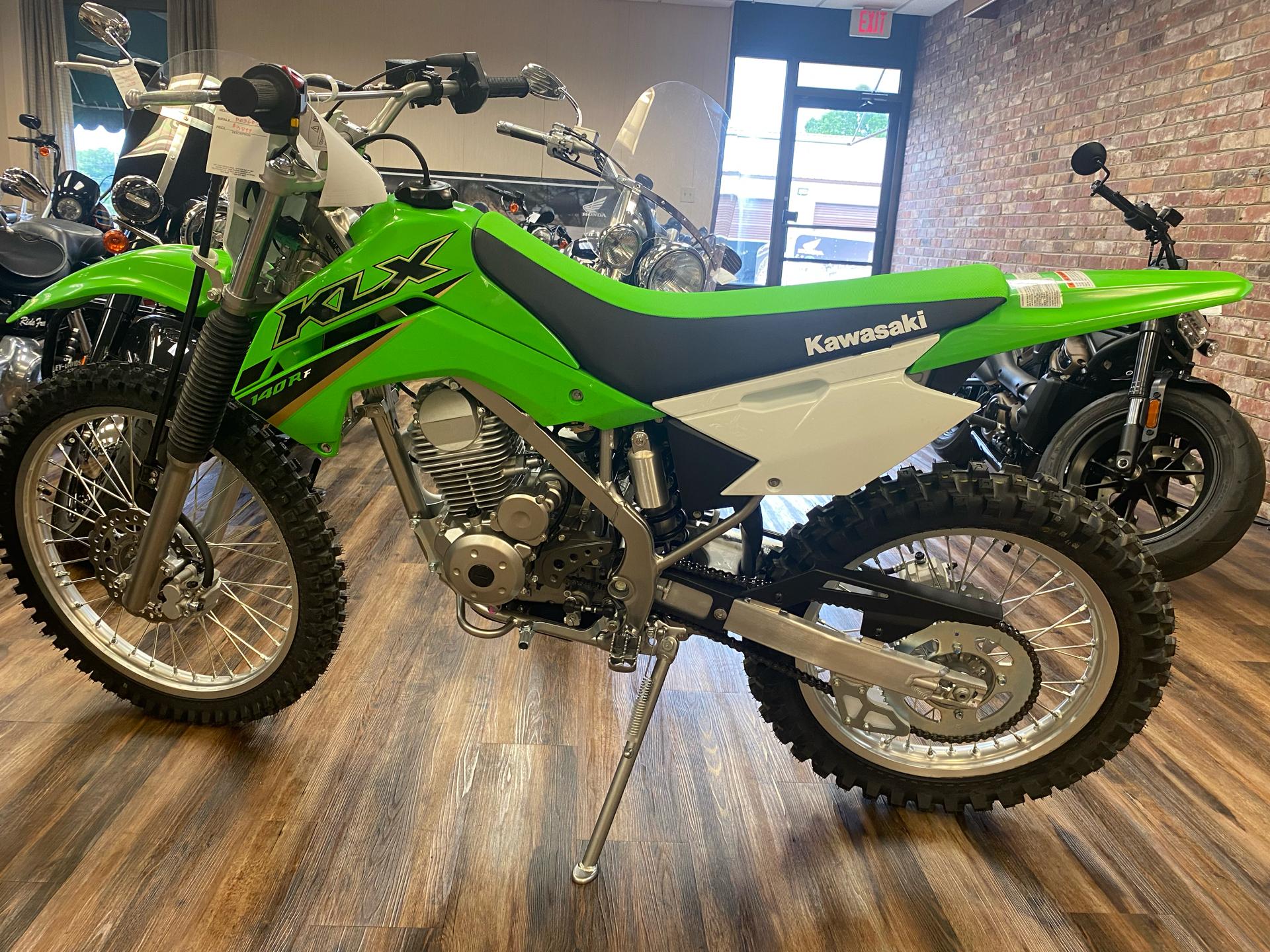 Kawasaki KLX Wallpapers - Top Free Kawasaki KLX Backgrounds - WallpaperAccess