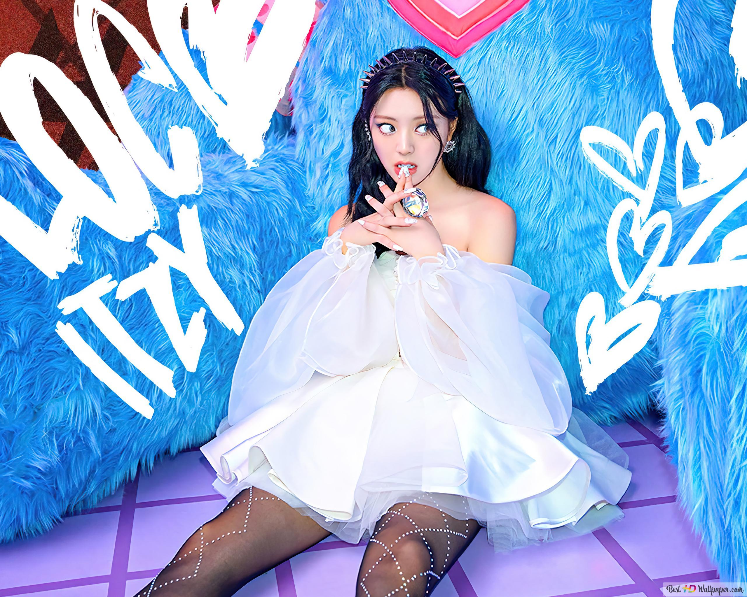 Itzy Loco Wallpapers - Top Free Itzy Loco Backgrounds - WallpaperAccess