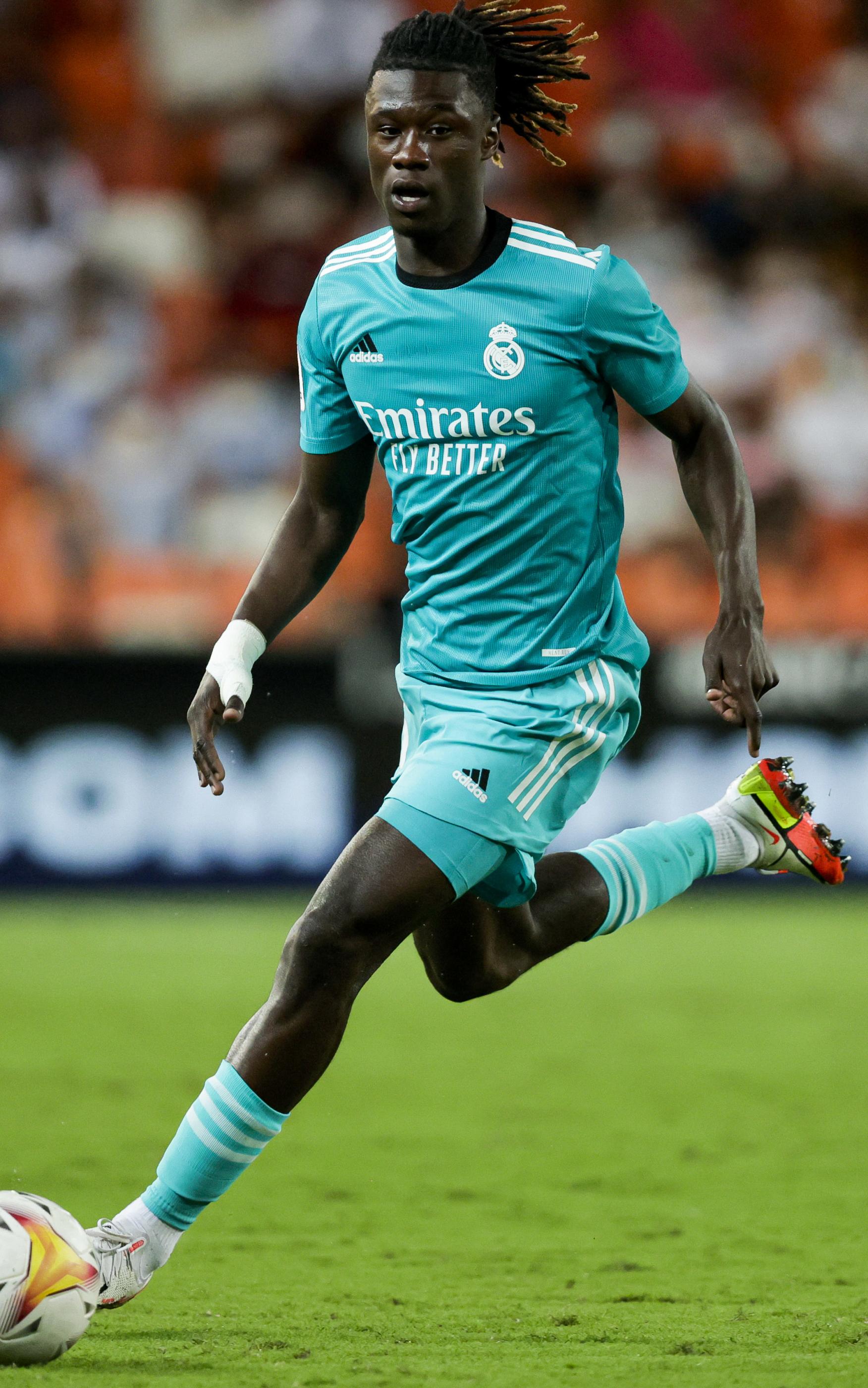 Eduardo Camavinga Wallpapers - Top Free Eduardo Camavinga Backgrounds ...