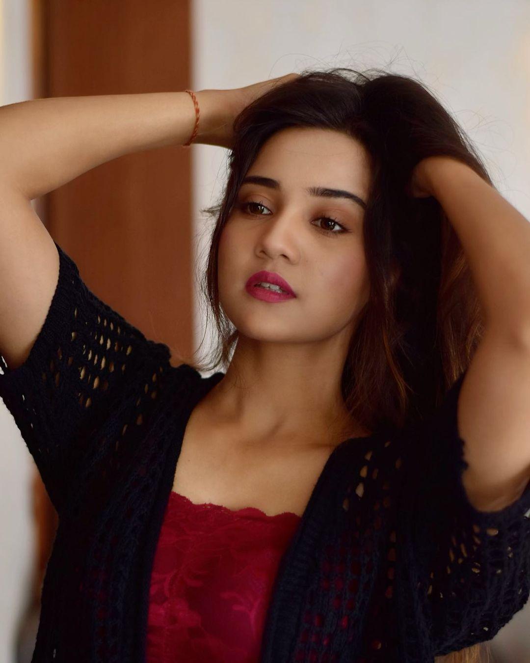 Ashi Singh Wallpapers - Top Free Ashi Singh Backgrounds - WallpaperAccess