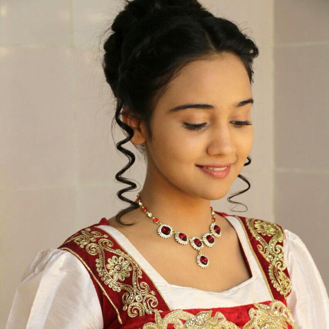 Ashi Singh Wallpapers - Top Free Ashi Singh Backgrounds - WallpaperAccess