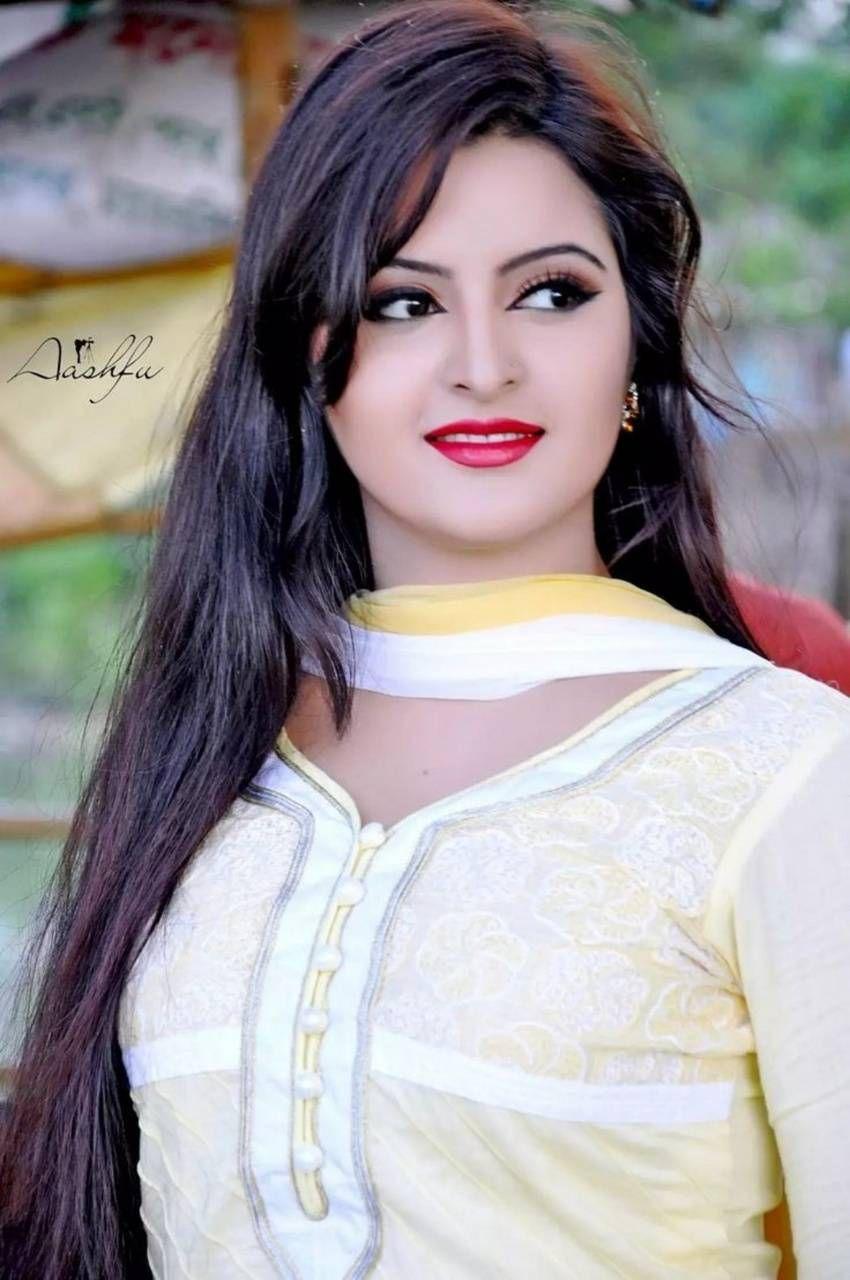 Pori Moni Wallpapers - Top Free Pori Moni Backgrounds - WallpaperAccess