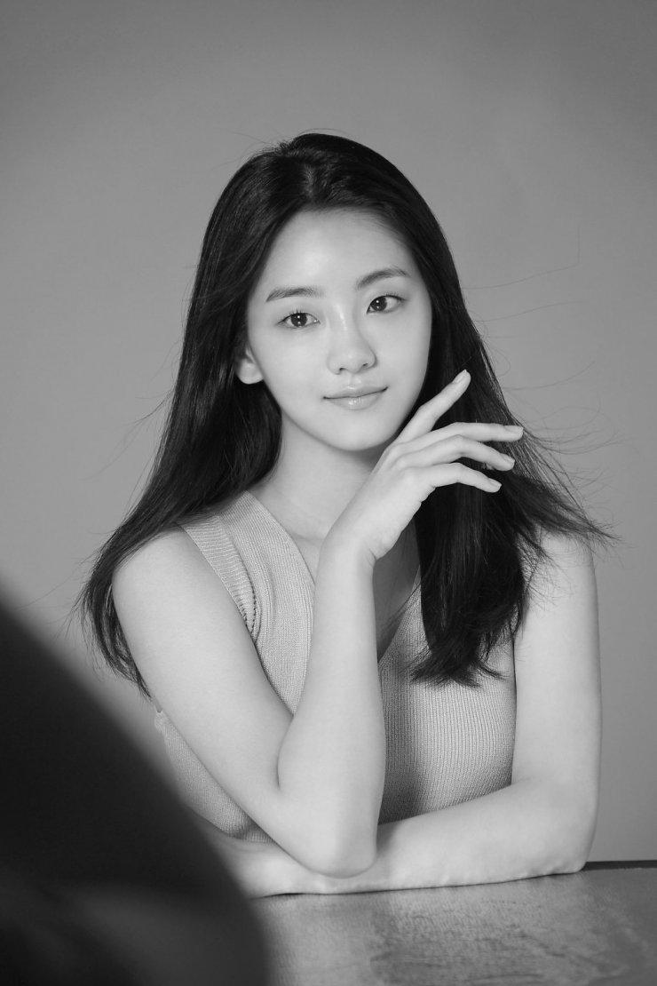 Cho Yi Hyun Wallpapers - Top Free Cho Yi Hyun Backgrounds - WallpaperAccess