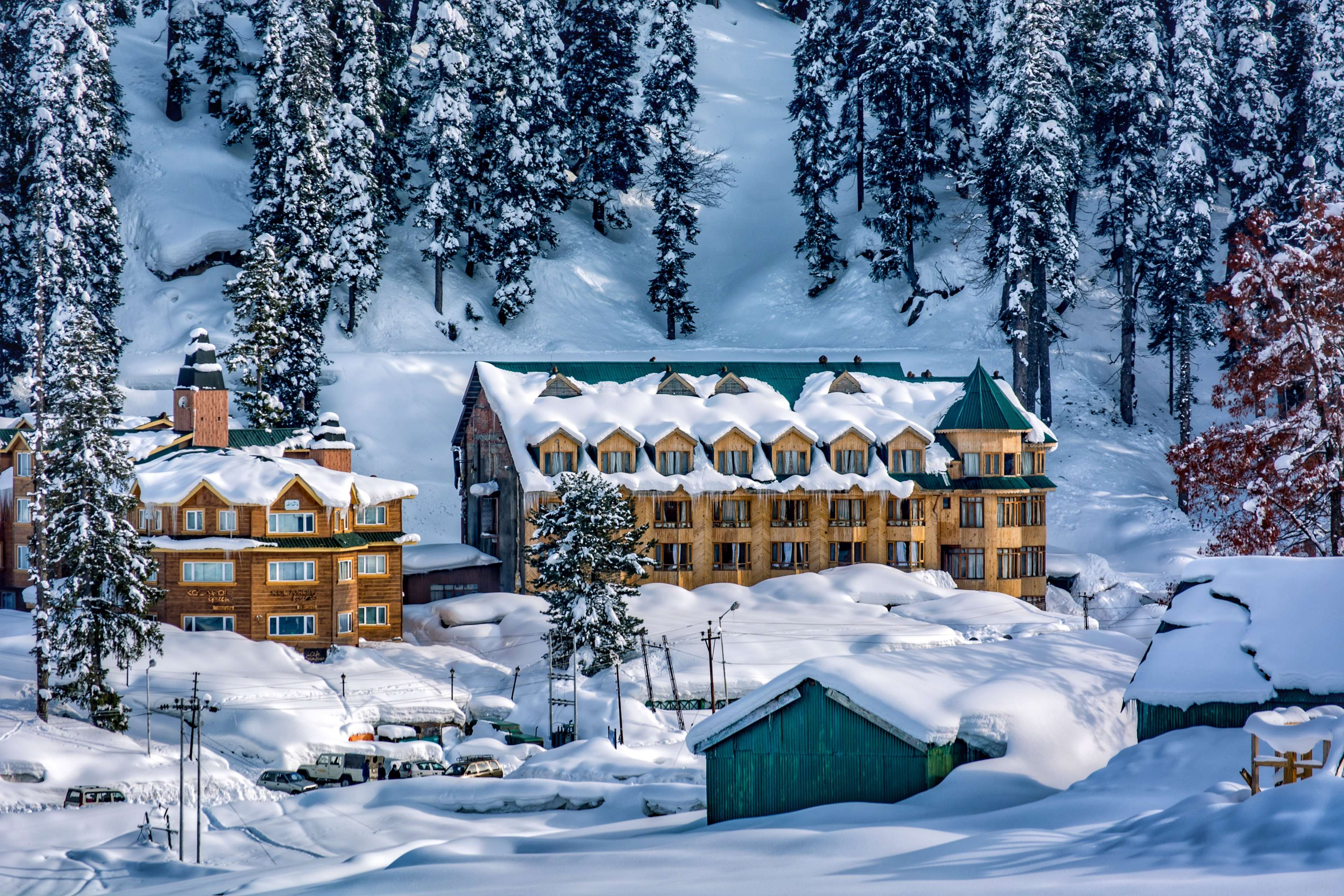 Gulmarg Wallpapers - Top Free Gulmarg Backgrounds - WallpaperAccess