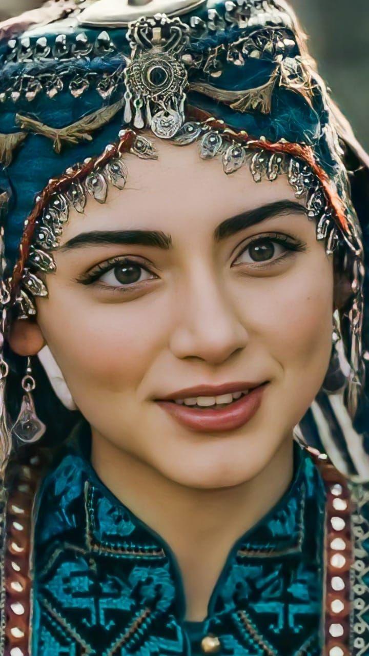 Rabia Bala Hatun Wallpapers - Top Free Rabia Bala Hatun Backgrounds - WallpaperAccess