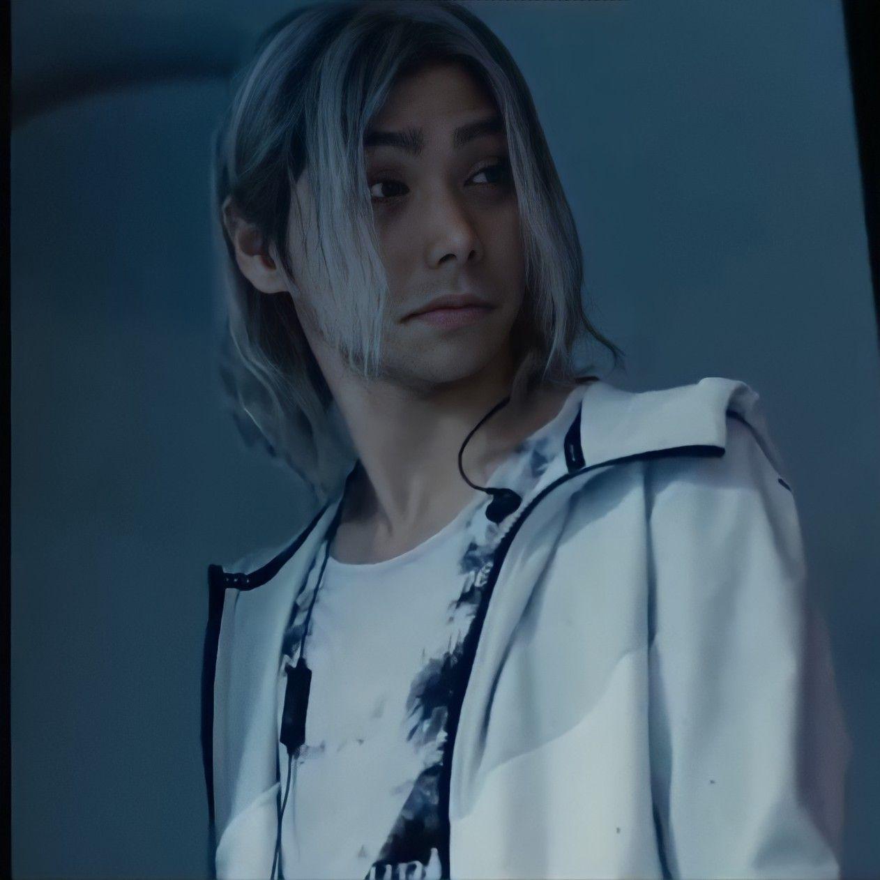 Chishiya Wallpapers - Top Free Chishiya Backgrounds - WallpaperAccess