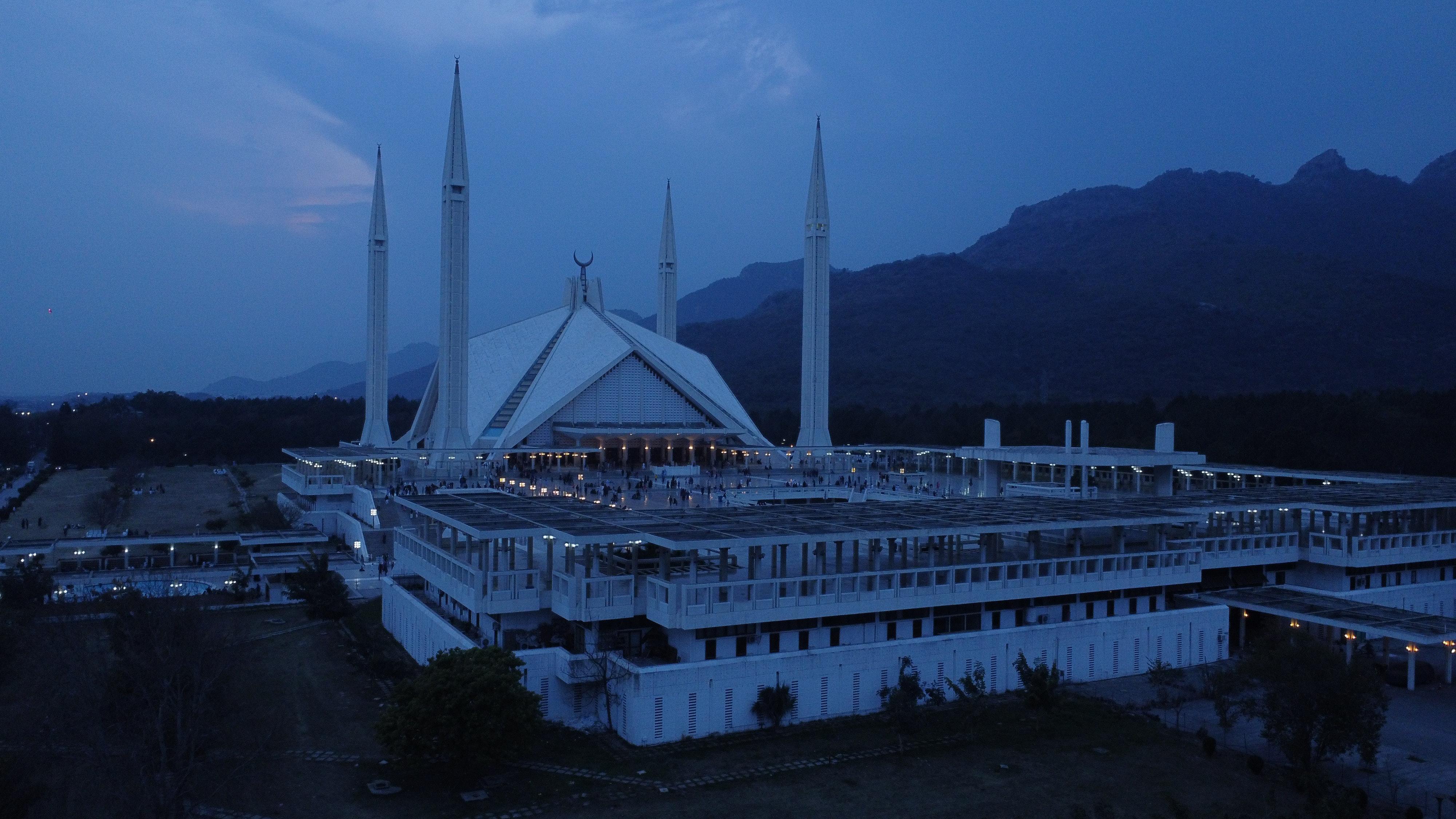 Faisal Masjid Wallpapers - Top Free Faisal Masjid Backgrounds ...