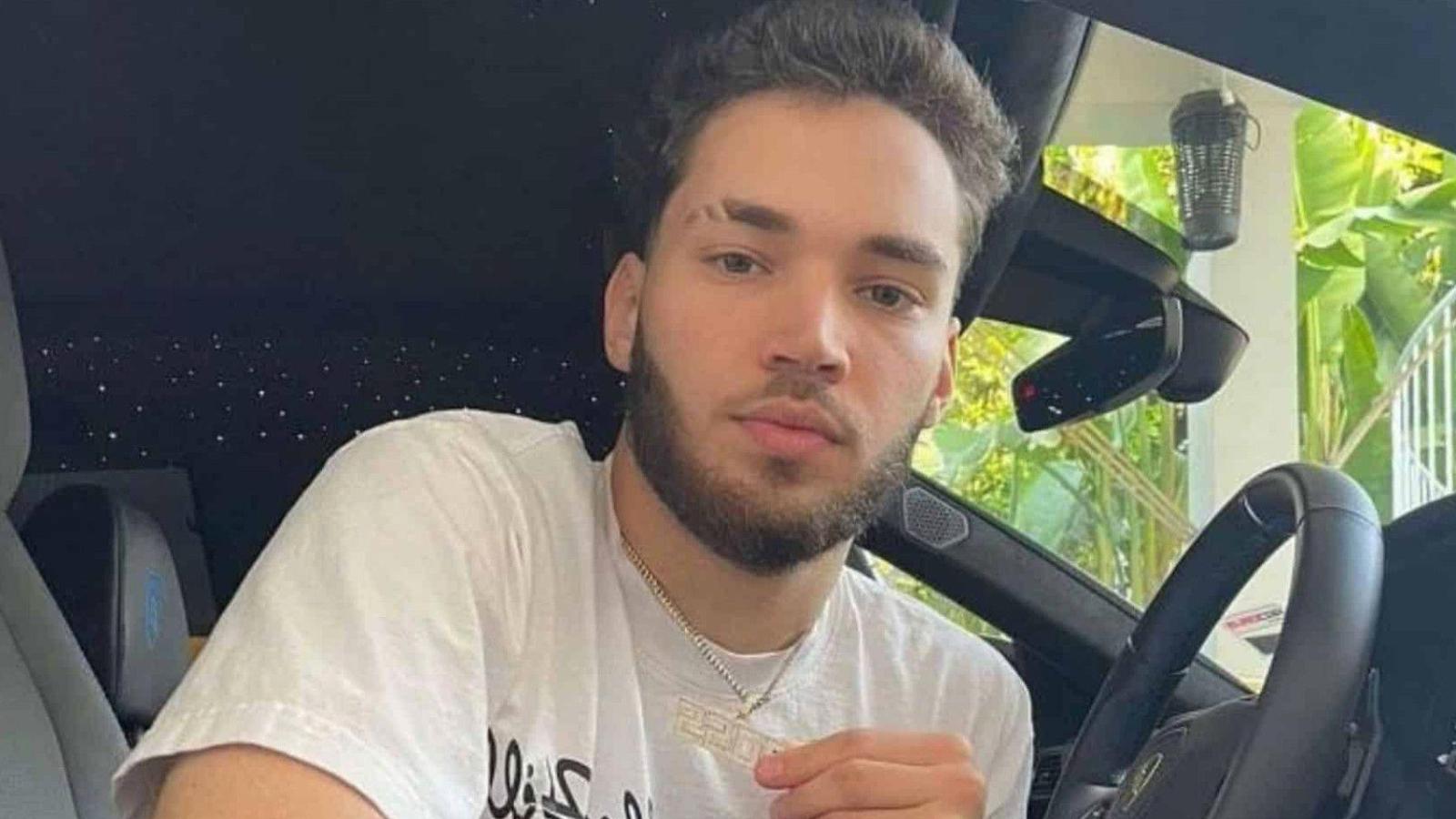 Adin Ross Wallpapers - Top Free Adin Ross Backgrounds - WallpaperAccess