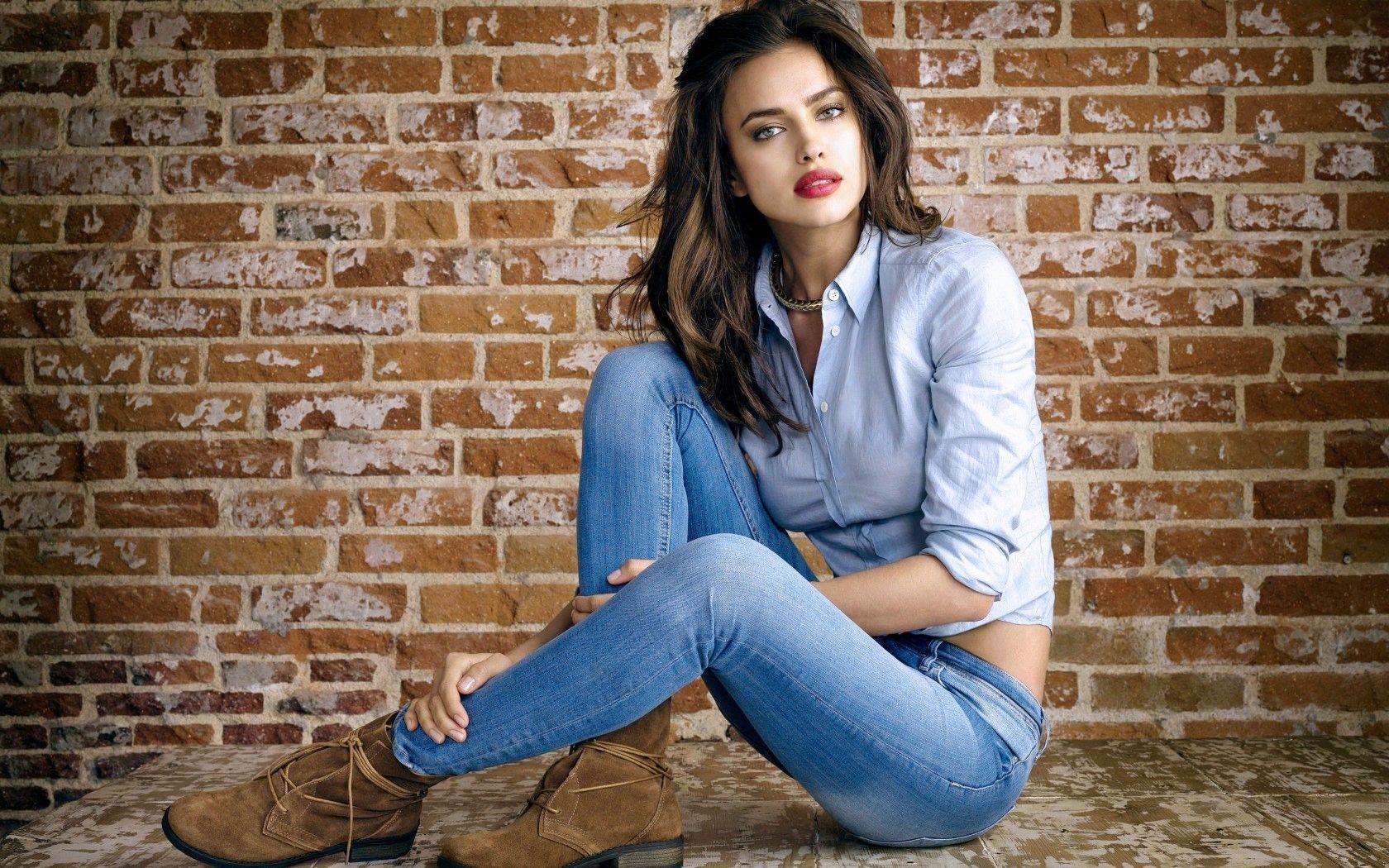 Girls Model Wallpapers - Top Free Girls Model Backgrounds - WallpaperAccess