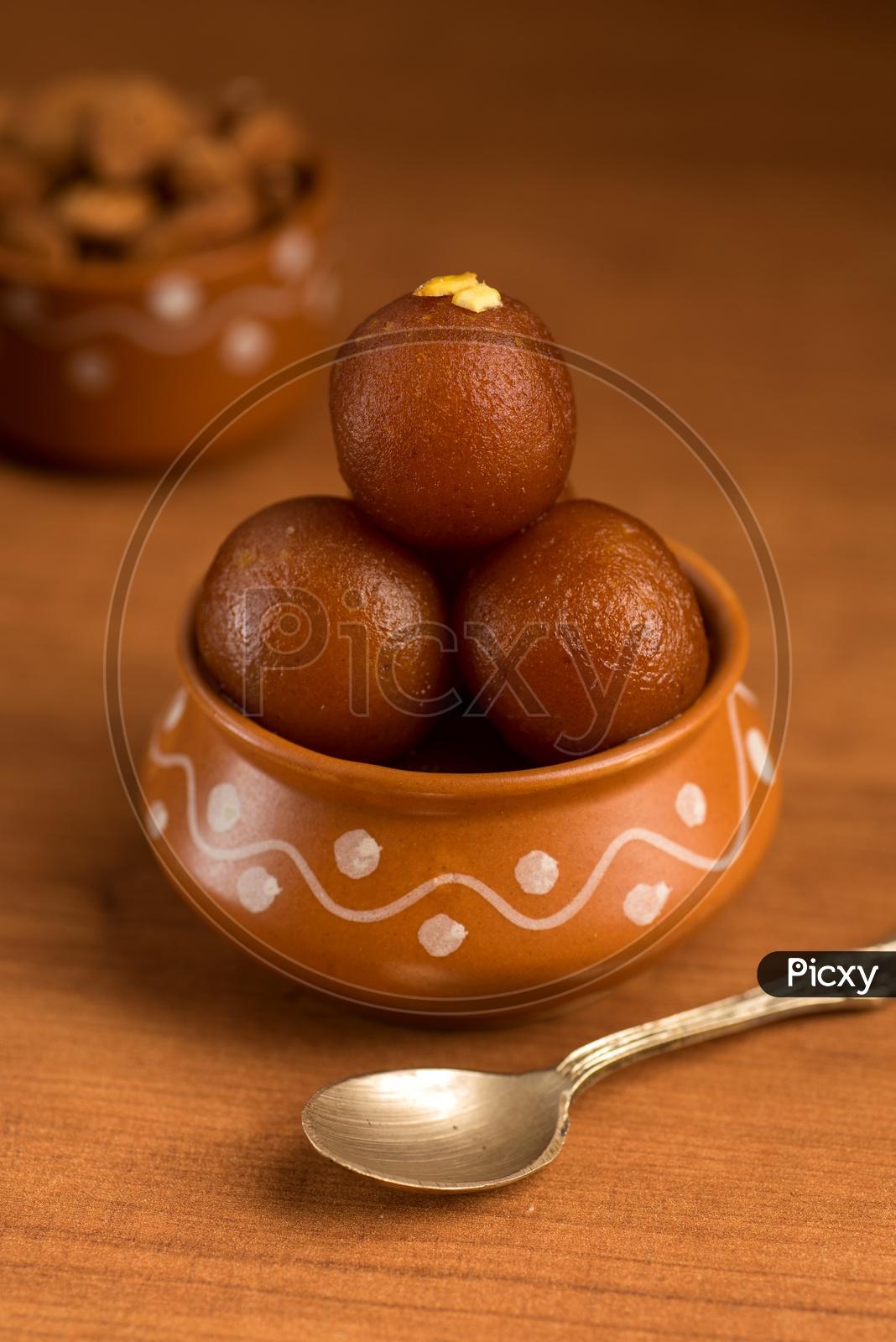 Gulab Jamun Wallpapers - Top Free Gulab Jamun Backgrounds - WallpaperAccess