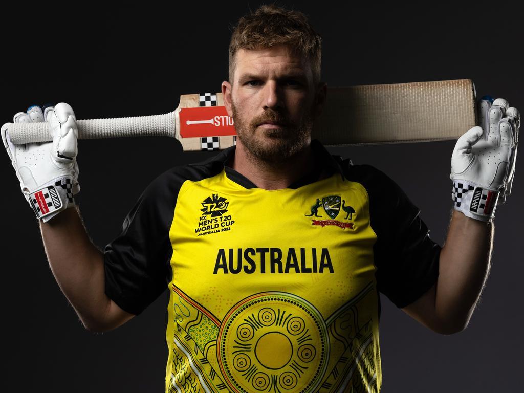Aaron Finch Wallpapers - Top Free Aaron Finch Backgrounds - WallpaperAccess