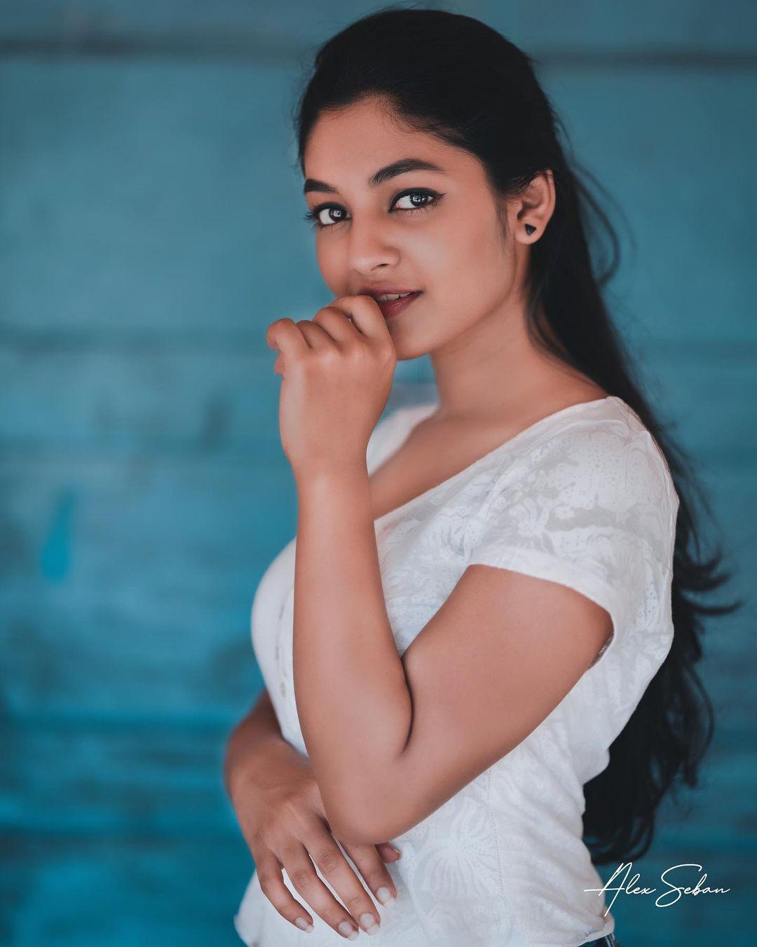 Ivana Tamil Wallpapers - Top Free Ivana Tamil Backgrounds - WallpaperAccess