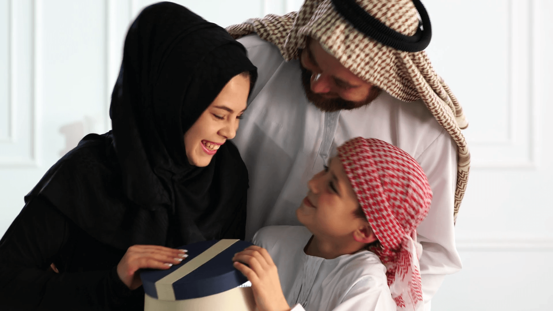 Muslim Family Wallpapers - Top Free Muslim Family Backgrounds ...