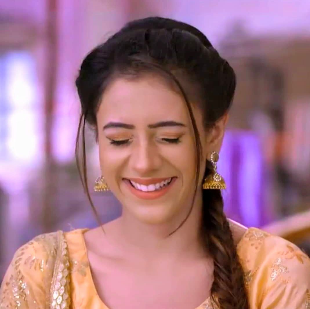 Hiba Nawab Wallpapers - Top Free Hiba Nawab Backgrounds - WallpaperAccess