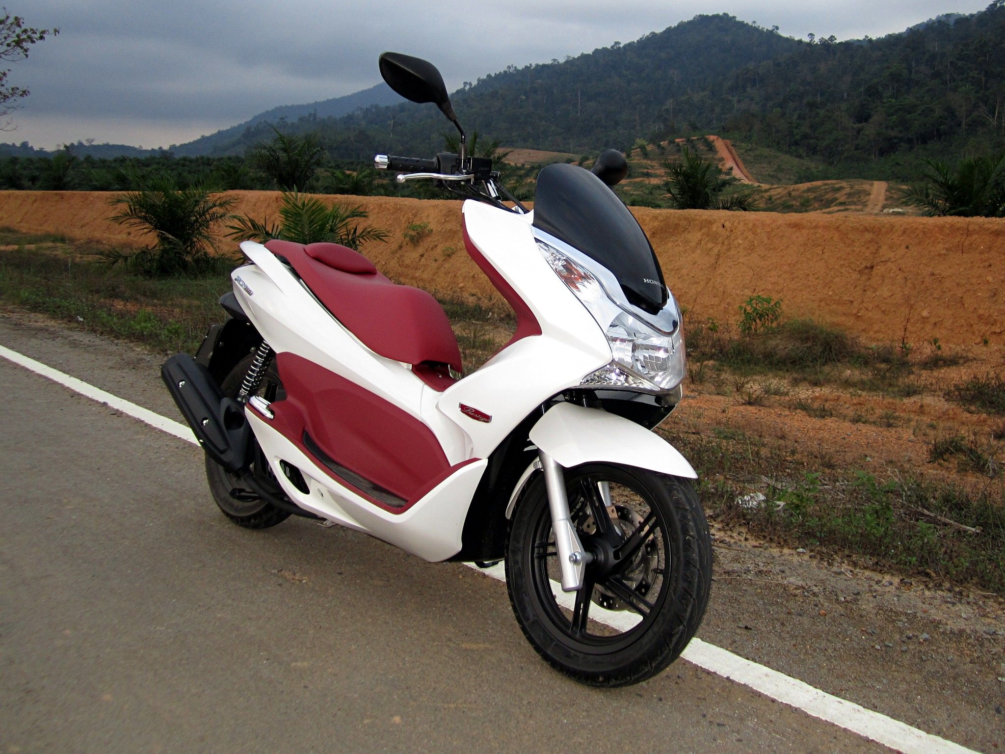 Honda PCX Wallpapers - Top Free Honda PCX Backgrounds - WallpaperAccess