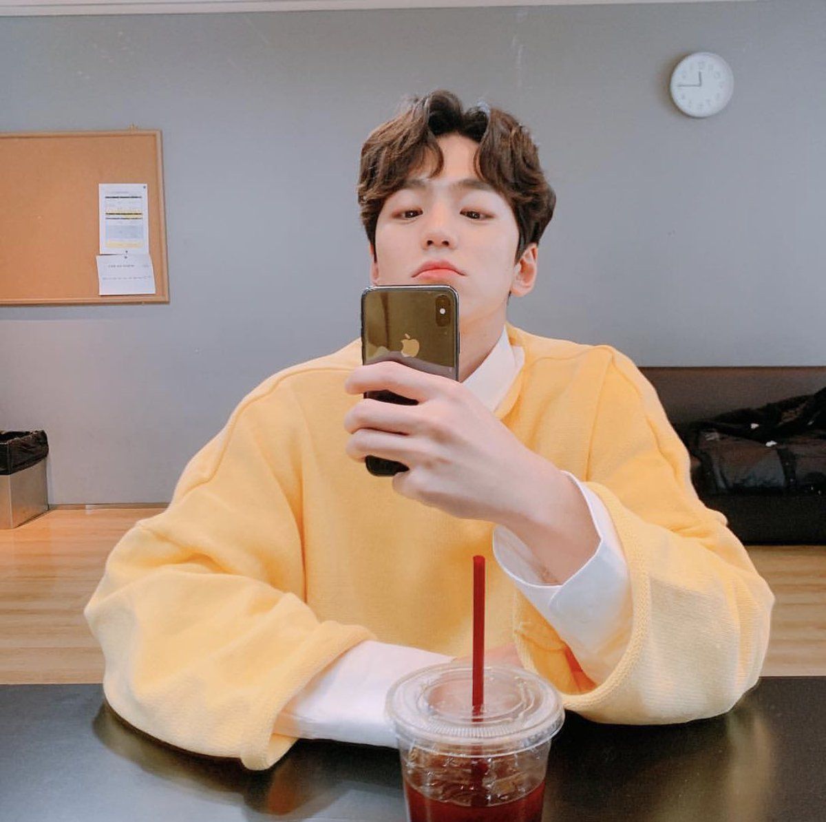 Kim Min Kyu Wallpapers - Top Free Kim Min Kyu Backgrounds - WallpaperAccess