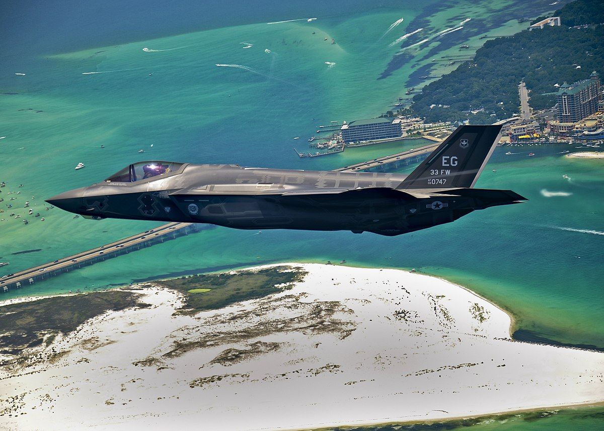 Lockheed Martin F-35 Lightning II Wallpapers - Top Free Lockheed Martin ...