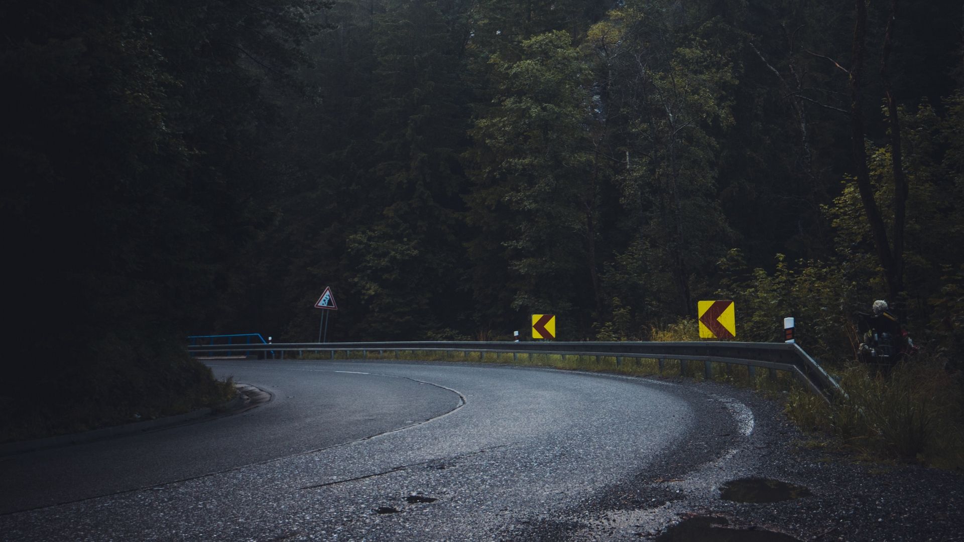 Wet Road Wallpapers - Top Free Wet Road Backgrounds - WallpaperAccess