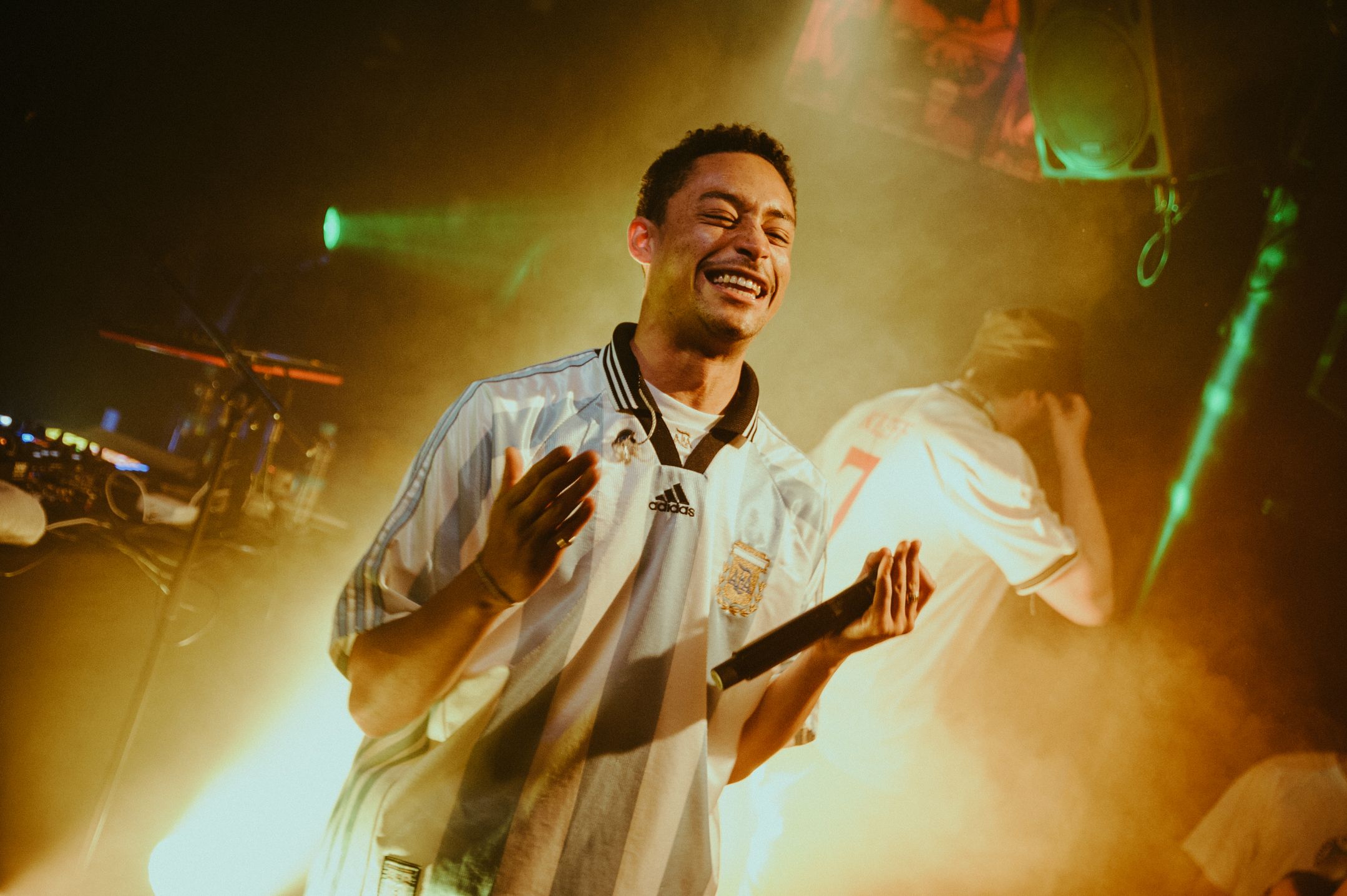 Loyle Carner Wallpapers - Top Free Loyle Carner Backgrounds ...